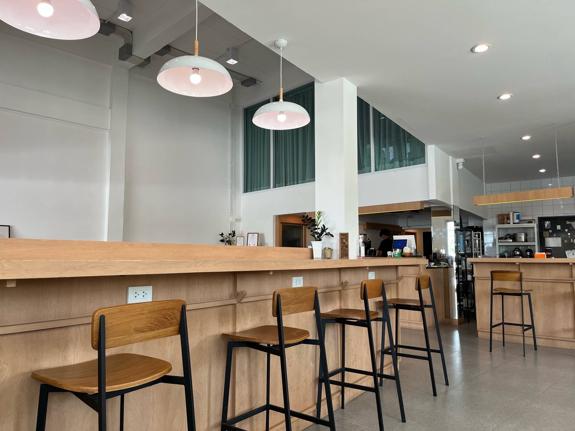 รีวิว N/A Cafe n/a - กาแฟที่ดี ในตัวเมืองระยอง