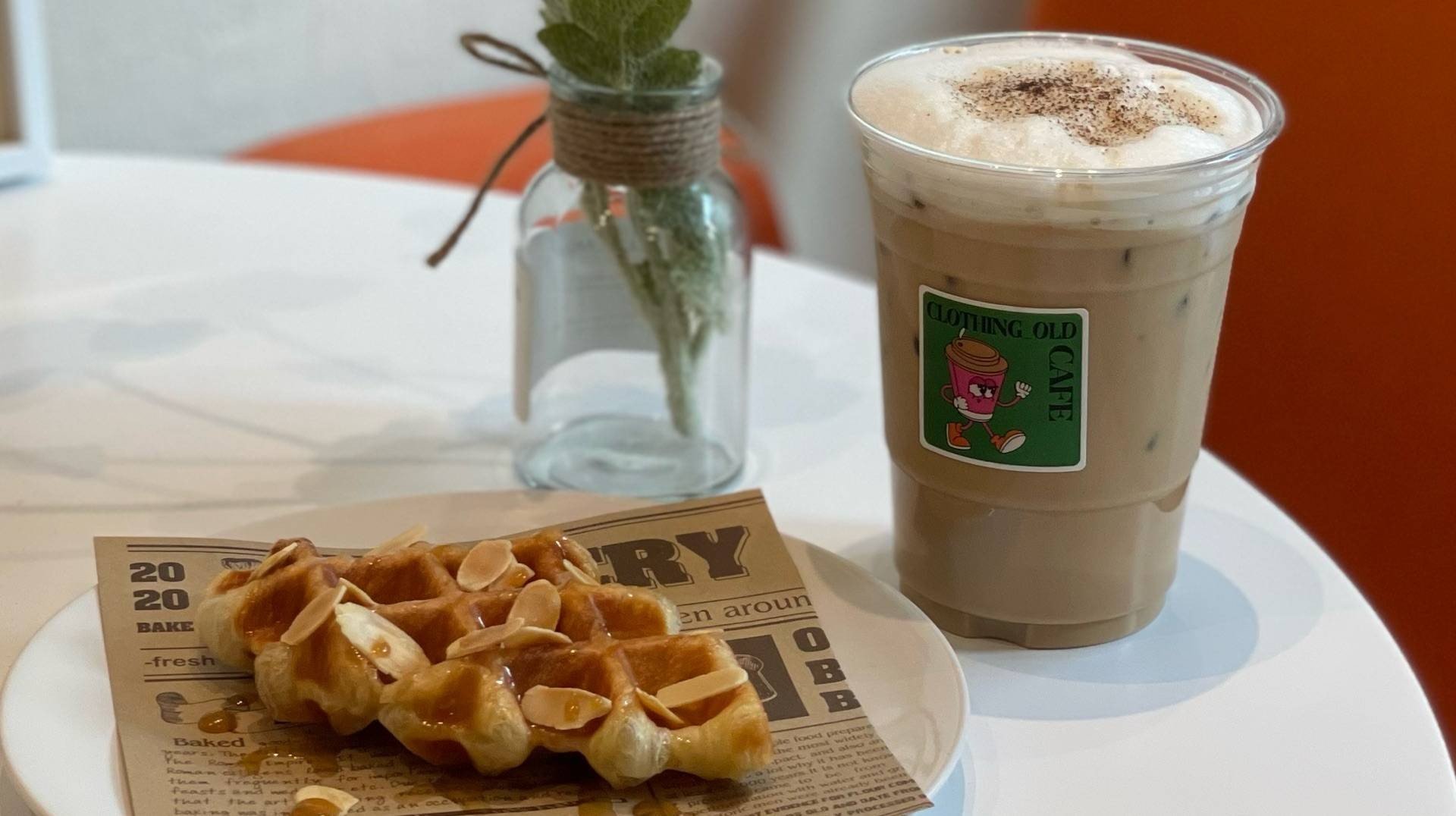 Clothing Old Coffee & Croffle - สั่งอาหารเดลิเวอรี | Wongnai x LINE MAN