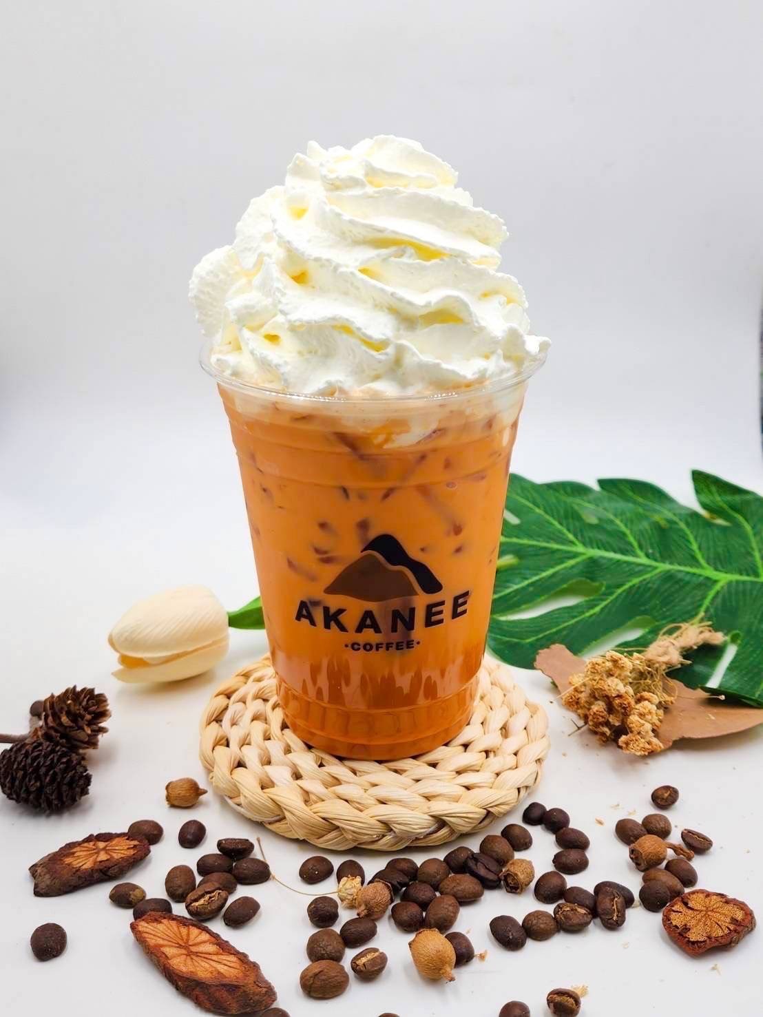 [รีวิว] ร้าน akanee coffee อ่าวอุดม | เมนูแนะนำ รูปภาพ ราคา
