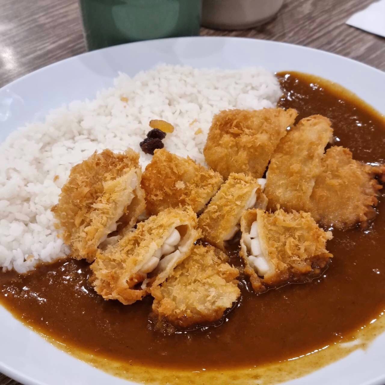 คาเรไรซ ปลาหมึกชุบแป้งทอด ร้าน Aoringo Japanese Curry Place ตึกธนิยะ ...
