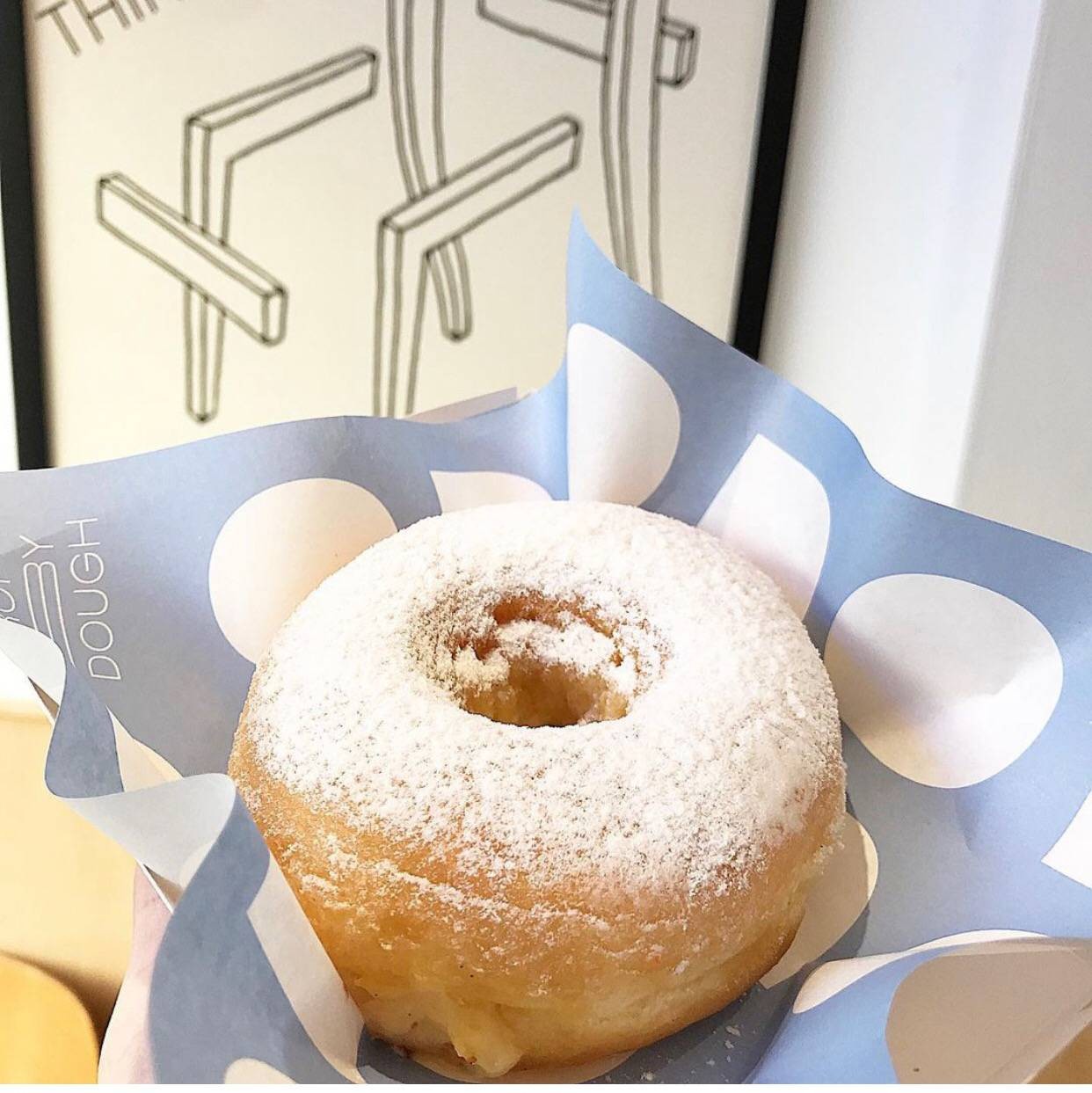 รีวิว Donut Disturb! กัมพ์ อารีย์ - ร้านโดนัทถ่ายรูปสวยย่านอารีย์