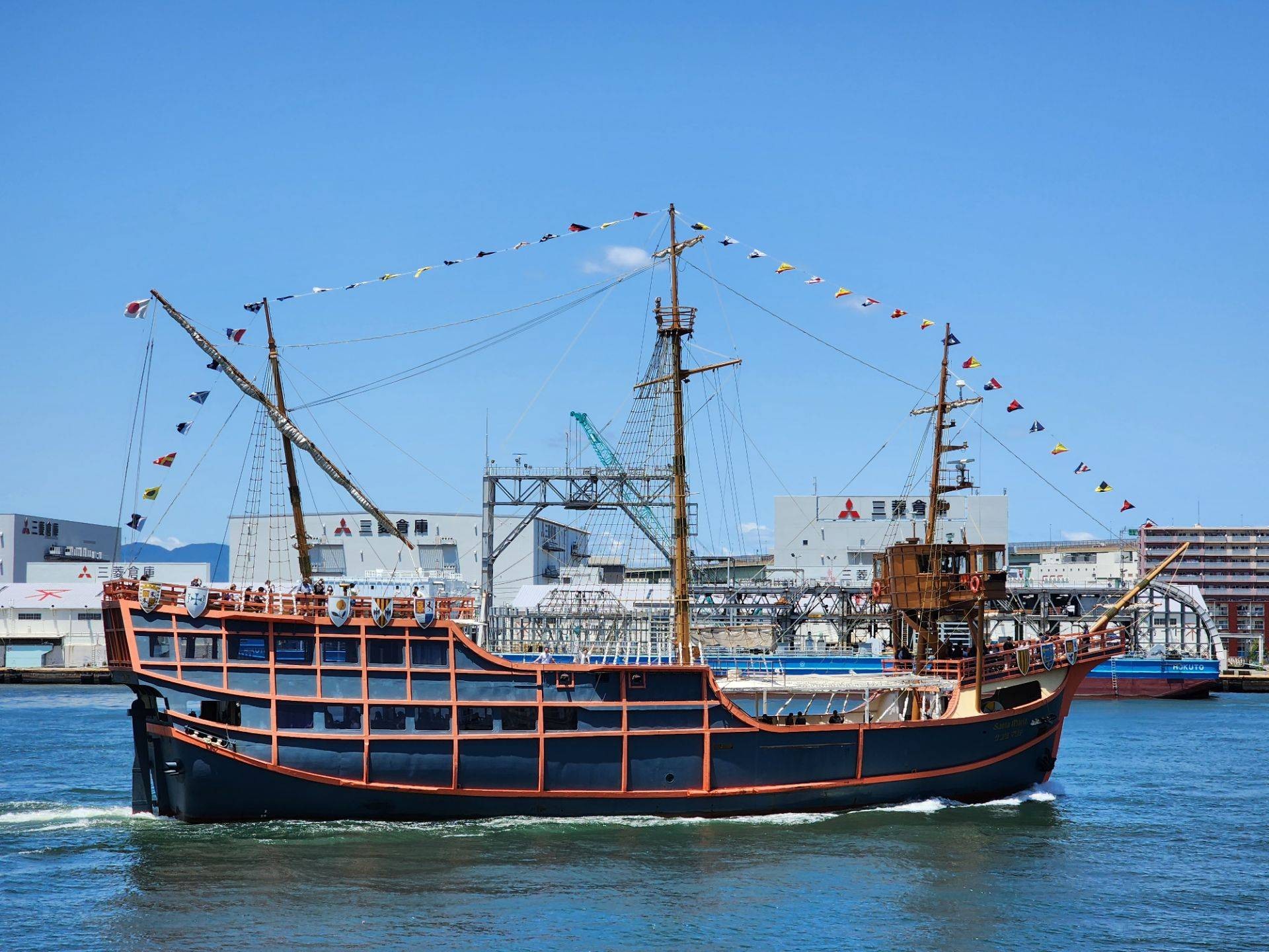 รีวิว Santa Maria Cruise Ship - รับแสงแดด สายลม ชมวิวอ่าวโอซาก้า...กับ ...