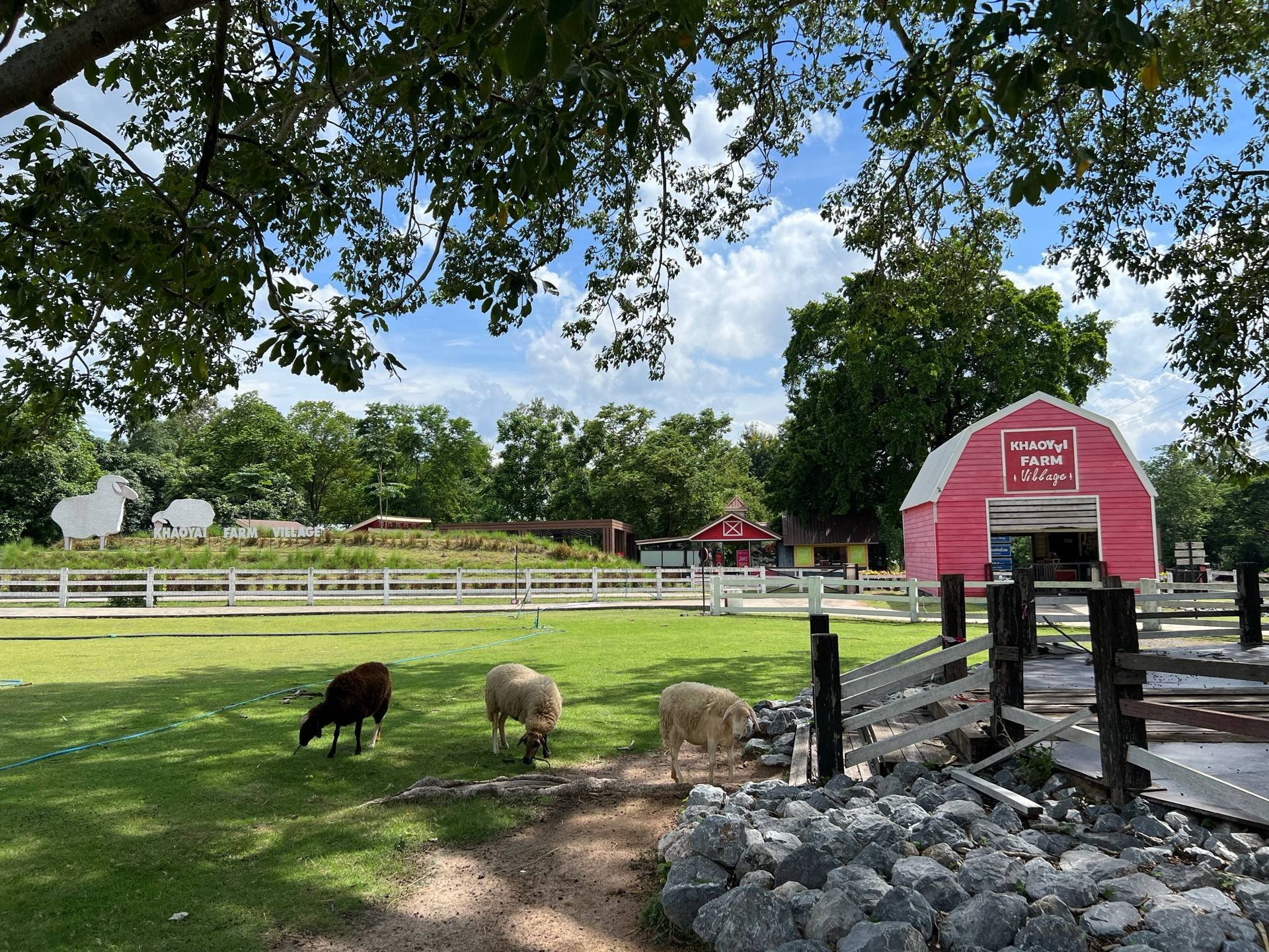 รูป Khao Yai Farm Village