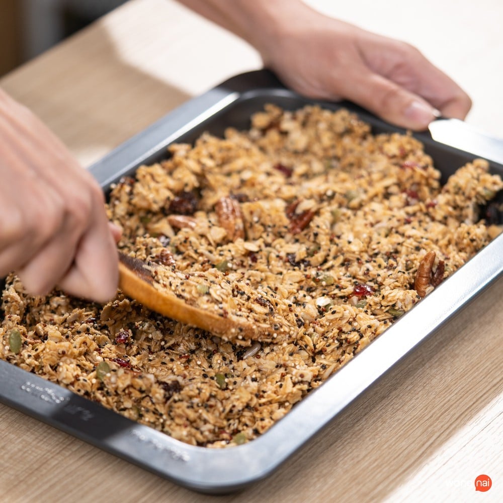 วิธีทำ “Mix Grain Bar” เคี้ยวฟินทำง่าย หวานน้อยดีต่อสุขภาพ!