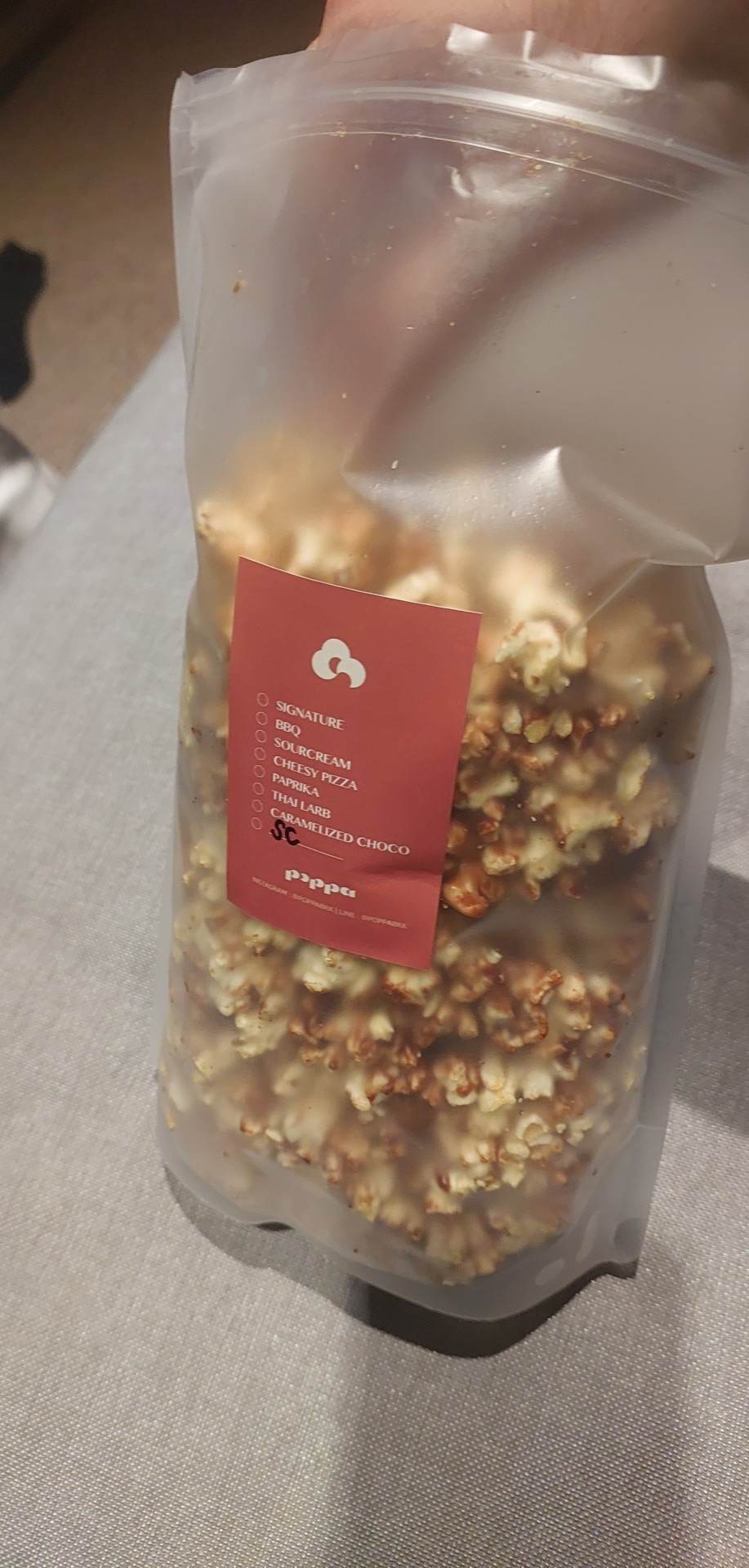 รีวิว POPPA POPCORN theCOMMONS ศาลาแดง - สั่งมากินเล่น ๆ ตอนนั่งดู ...
