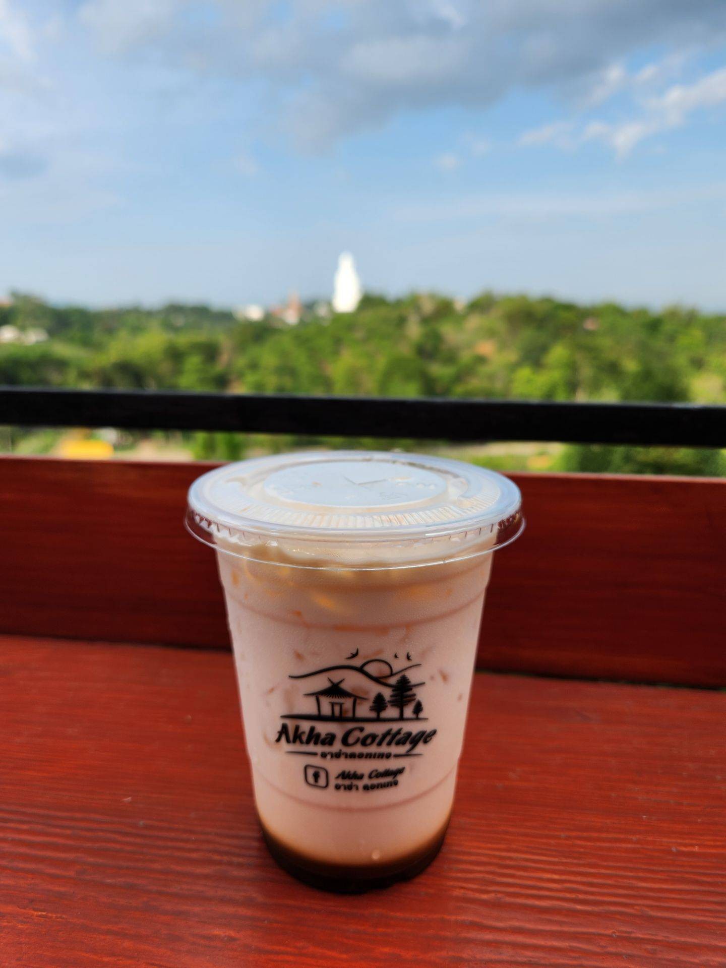 รีวิว Akha Cottage เชียงราย - ร้านกาแฟบนเขา วิวหลังวัดห้วยปลากั้ง