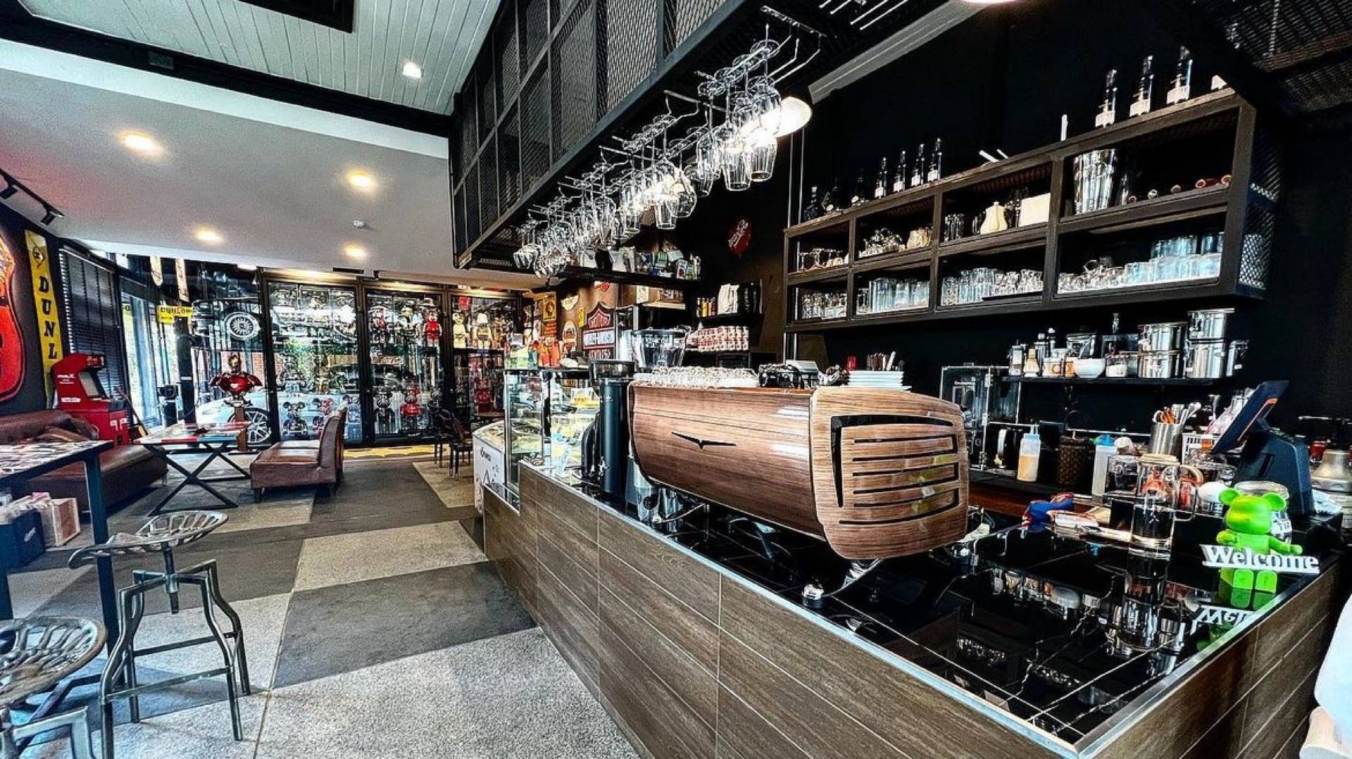 Wisdom de Cafe’ กรุงเทพกรีฑา - สั่งอาหารเดลิเวอรี | Wongnai x LINE MAN