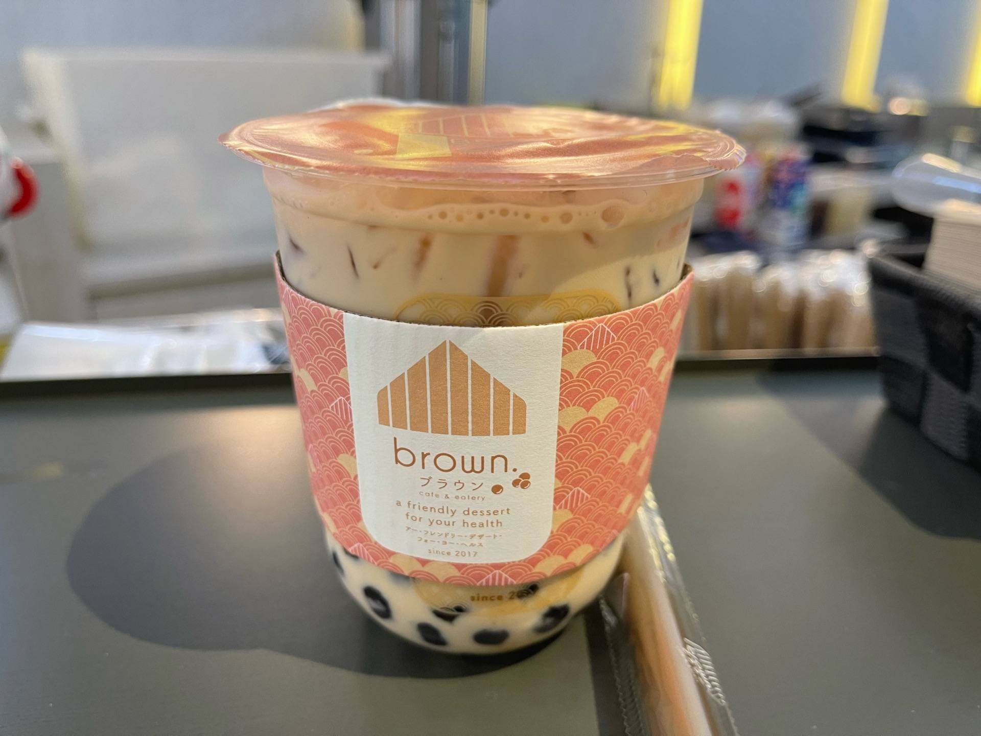 รีวิว Brown Café เซ็นทรัลเวิร์ล - Brown Café ブラウン Centralworld