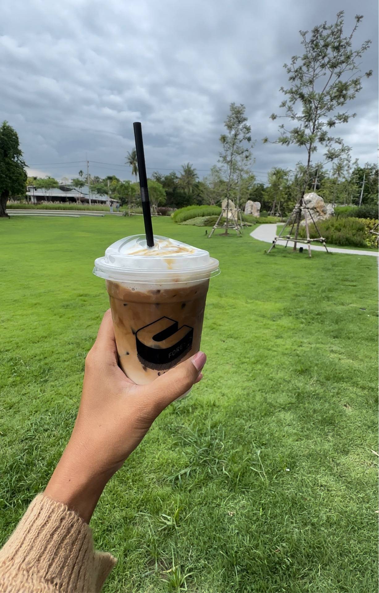 รีวิว U Forests cafe ระยอง - กาแฟรสชาติดี บรรยากาศร้านดี ที่ถ่ายรูปเยอะมากๆๆ