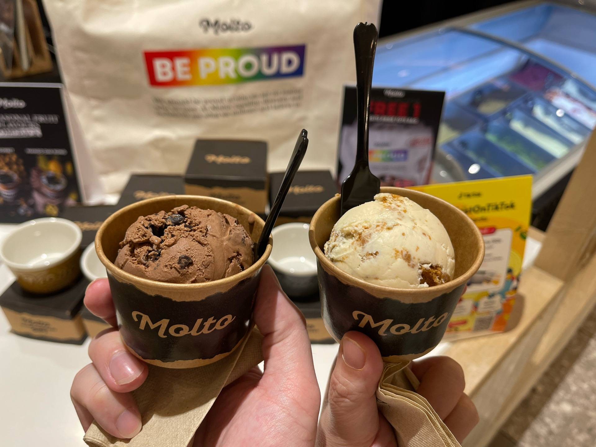 รีวิว Molto Gelato (มอลโต เจลาโต้) Central world - มอลโต้ เจลาโต้ เซ็นทรัลเวิลด์