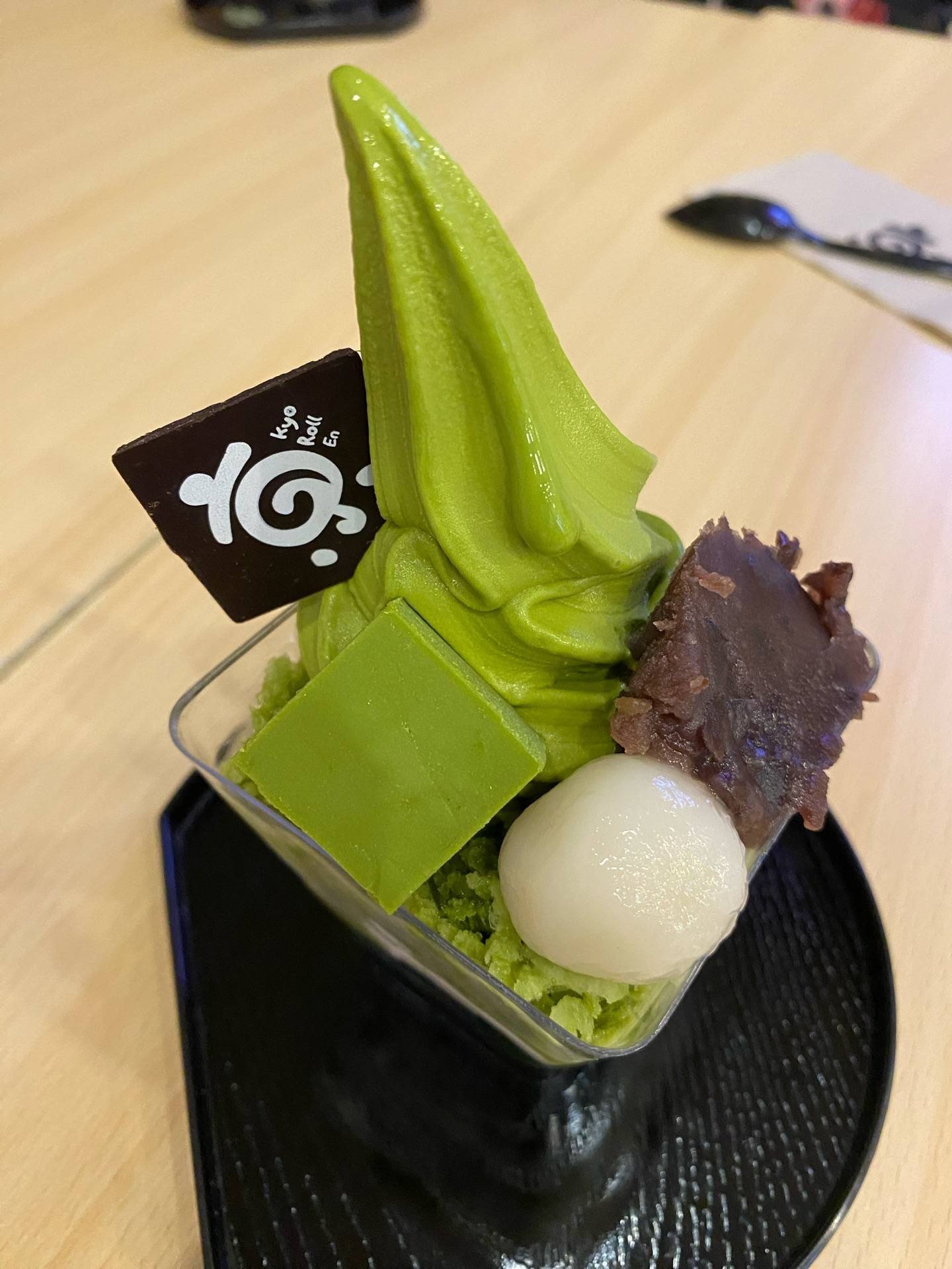 รีวิว Kyo Roll En เซ็นทรัลเฟสติวัล อีสต์วิลล์ - ร้านคนเงียบมาก