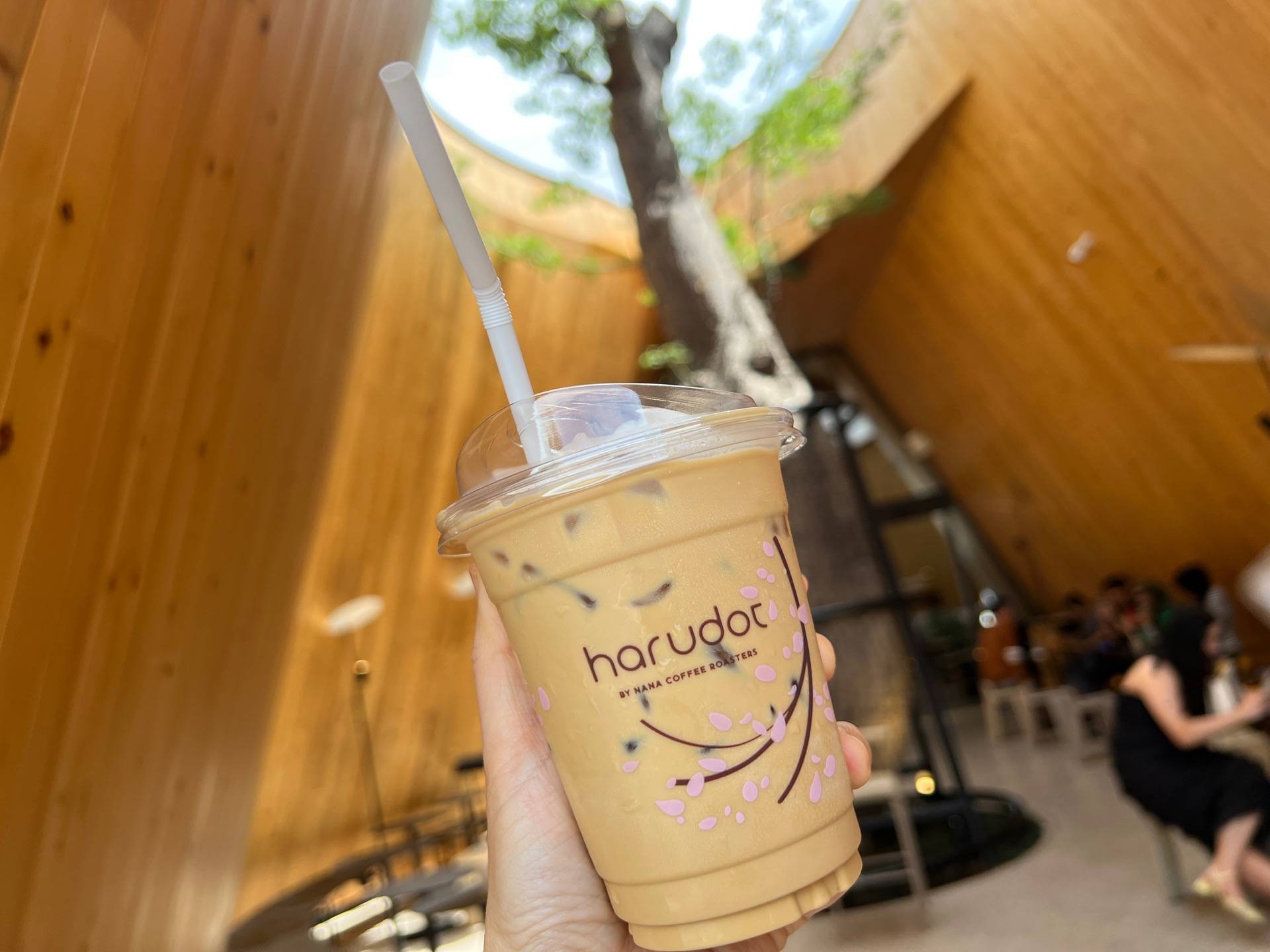 รีวิว Harudot By Nana Coffee roasters Chonburi - คาเฟ่มีสไตล์ บรรยากาศดี