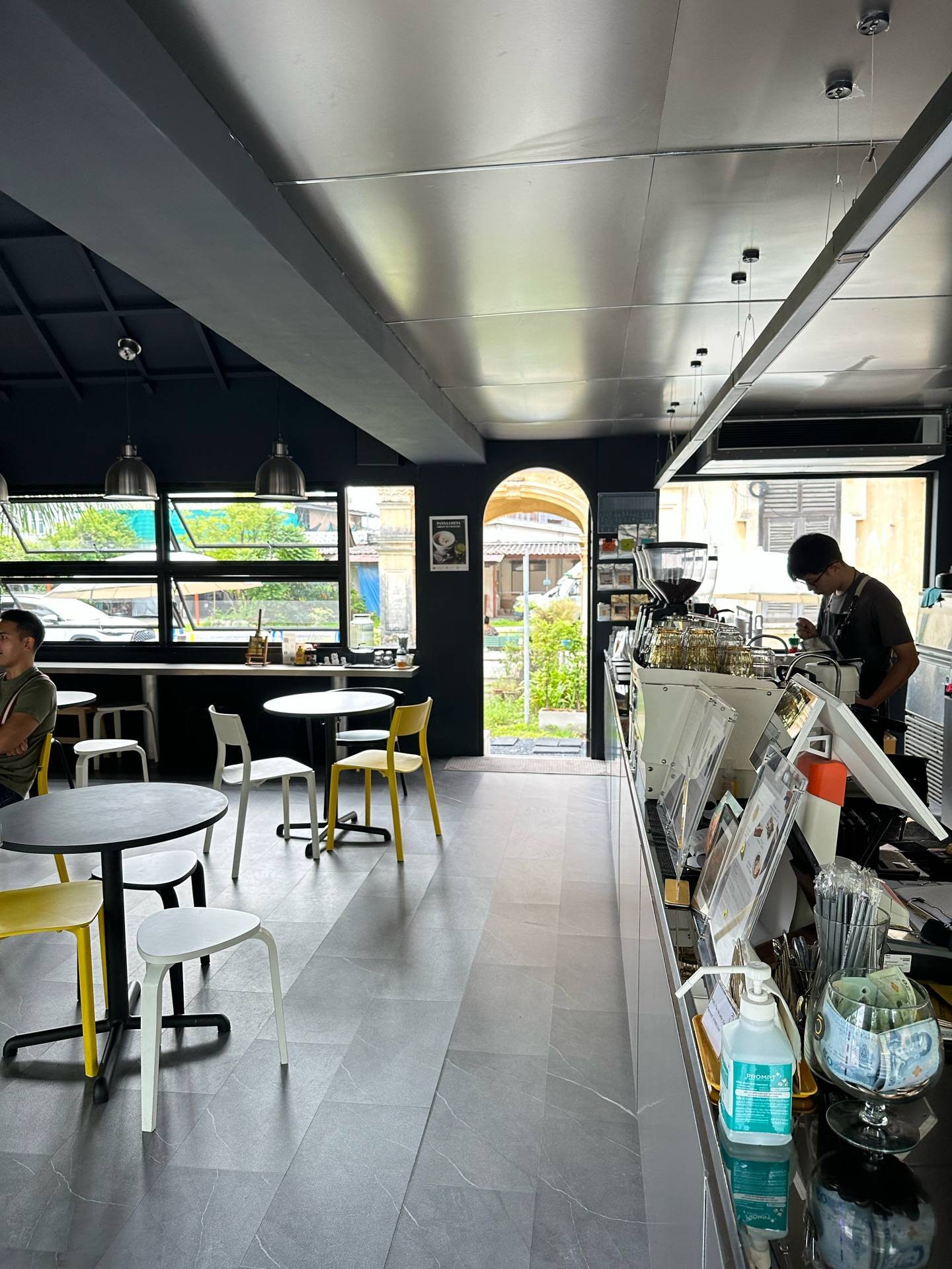 รูป the5th element coffee ภูเก็ต