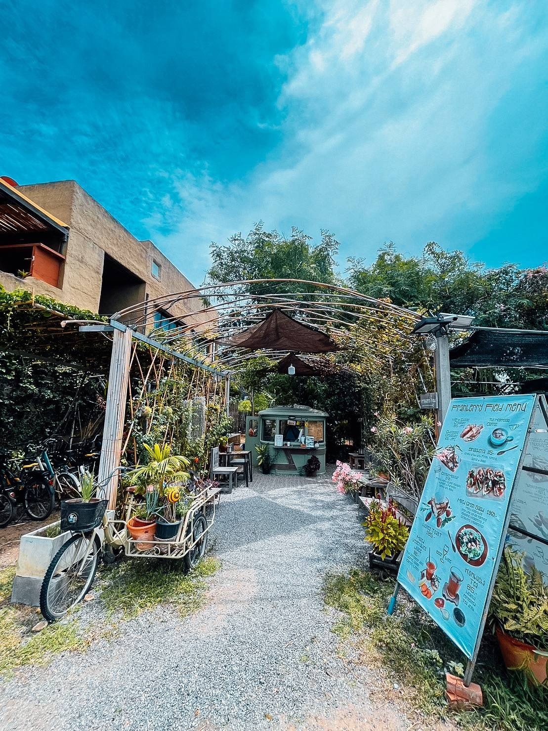 รีวิว Pranberry Field ปราณบุรี - ร้านน่ารัก บรรยากาศดี เงียบ สงบ feel ...