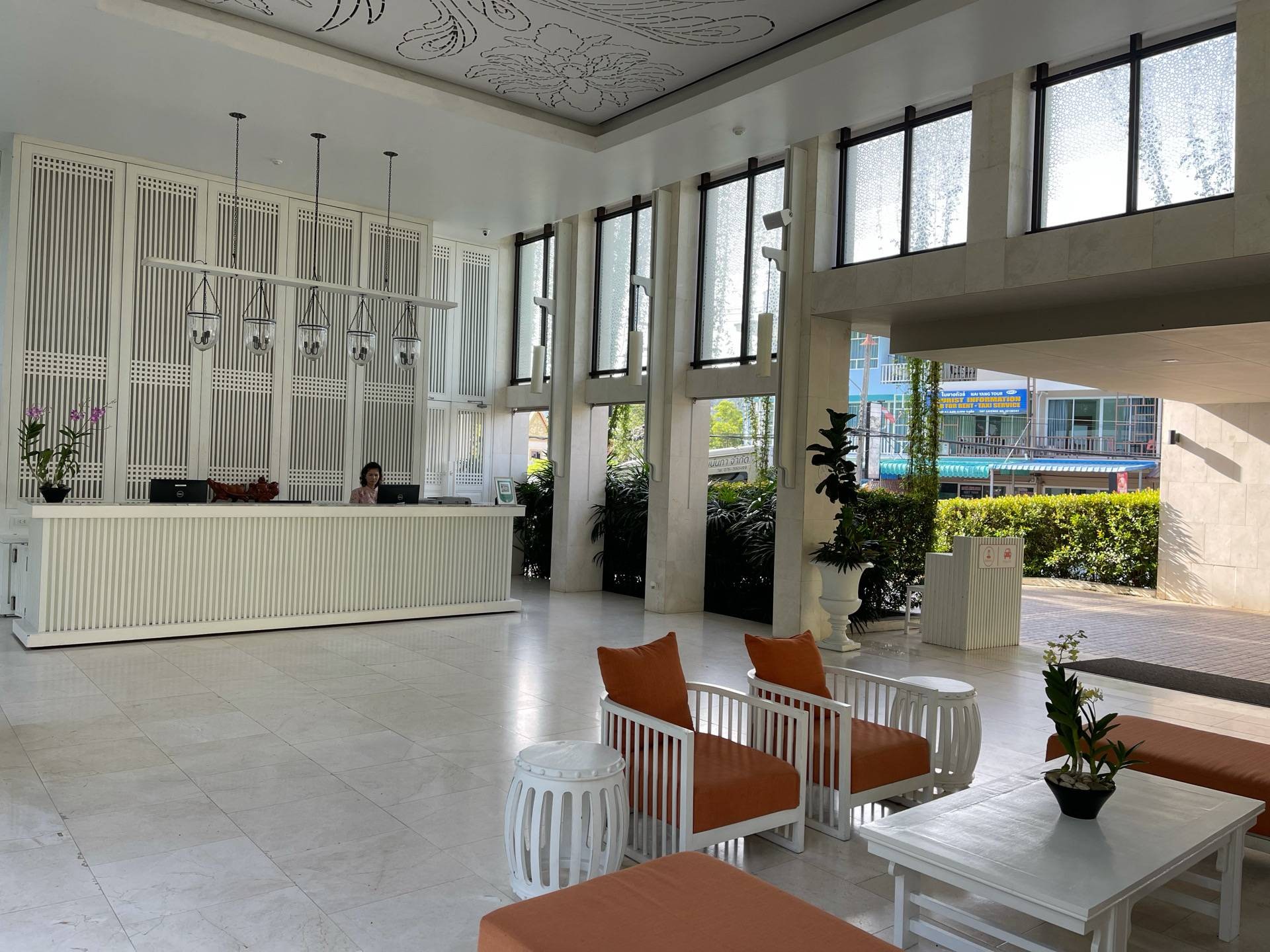 รูป Proud Phuket Hotel