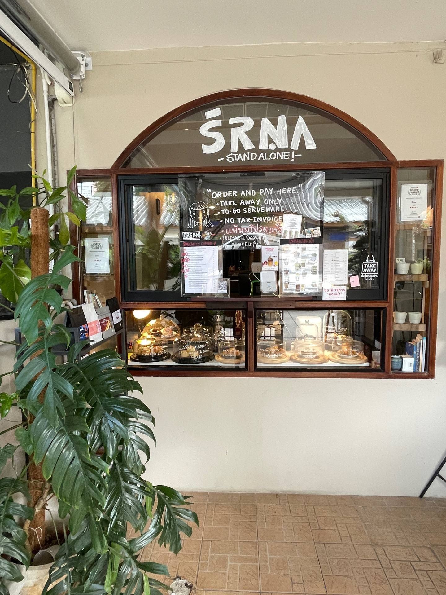 รีวิว Srna.สรณะ - Take-away Coffee ที่ได้รับการพูดถึงอย่างกว้างขวาง