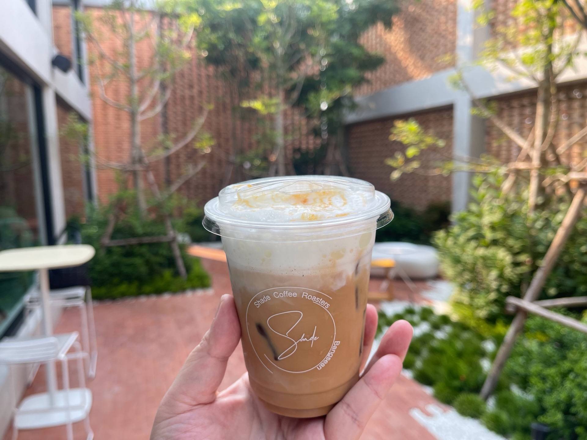 รีวิว Shade Coffee Roasters บางแสน - Cafeสวยเก๋ กาแฟฃานดี