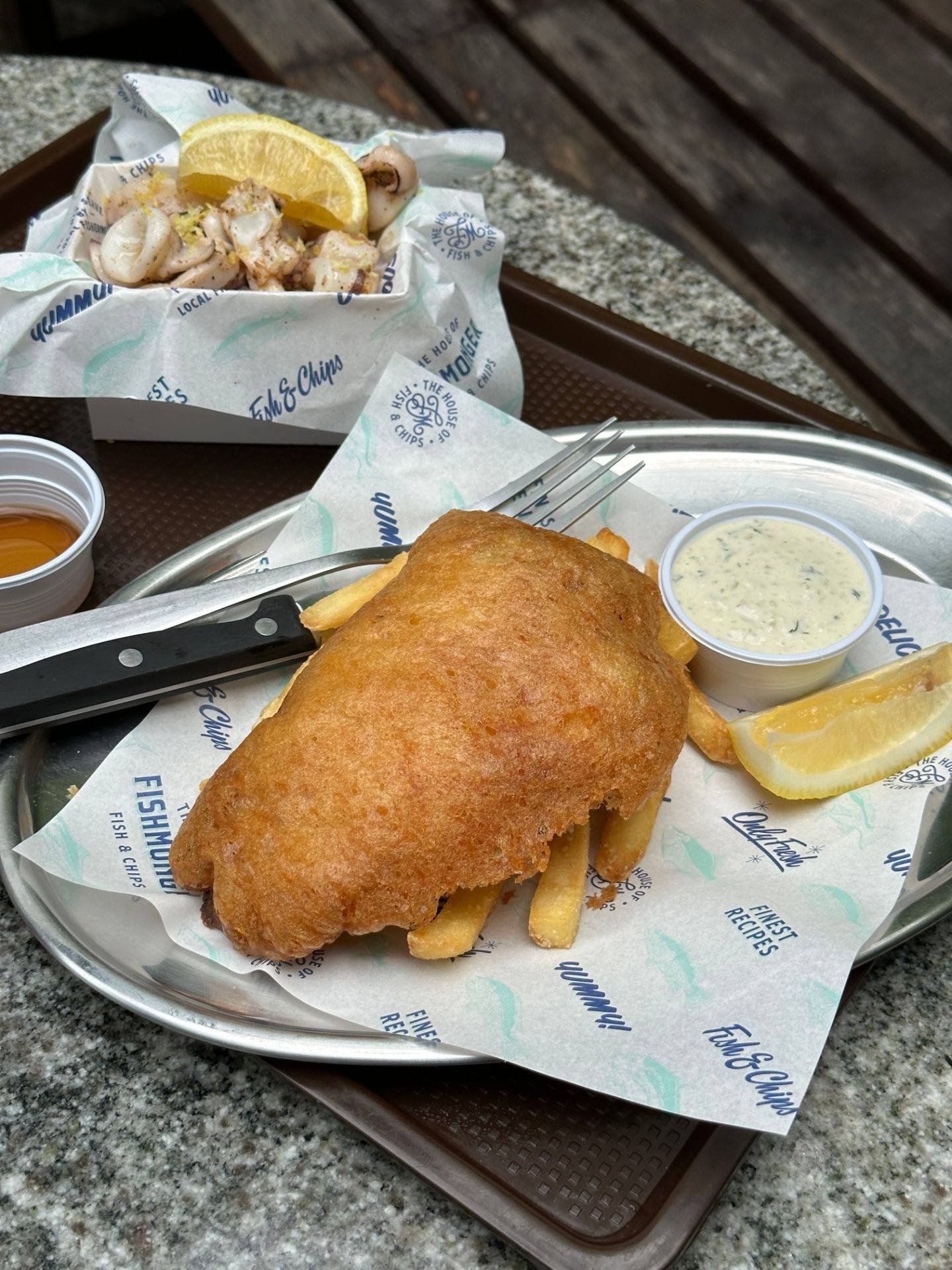 รีวิว Fishmonger - The House of Fish & Chips ถนนเพชรบุรี - ปลาทะเลส่ง ...