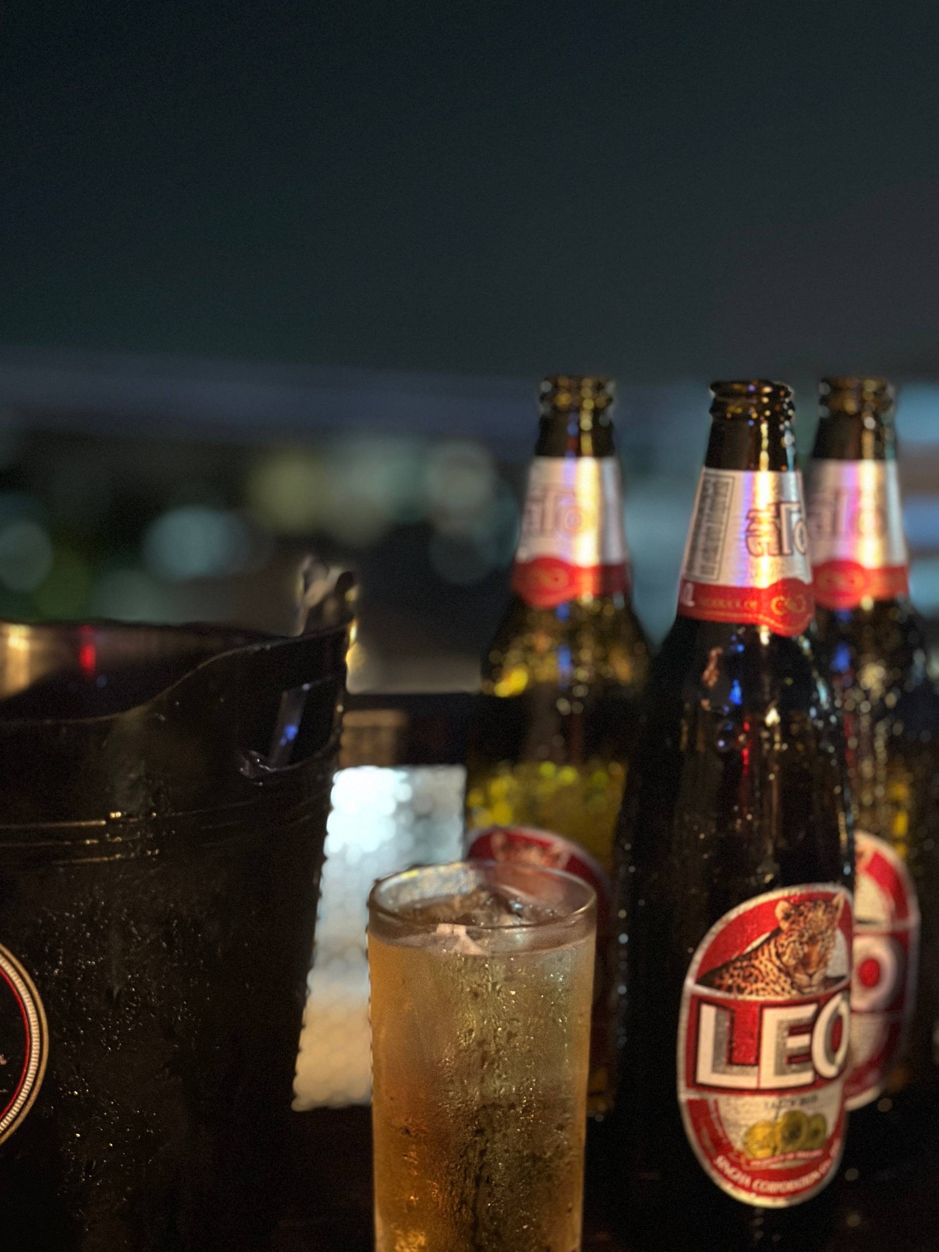 รูป บาร์ บรา บรา Bar Blah Blah บาร์ลับลาดกระบัง บาร์ดาดฟ้าลาดกระบัง