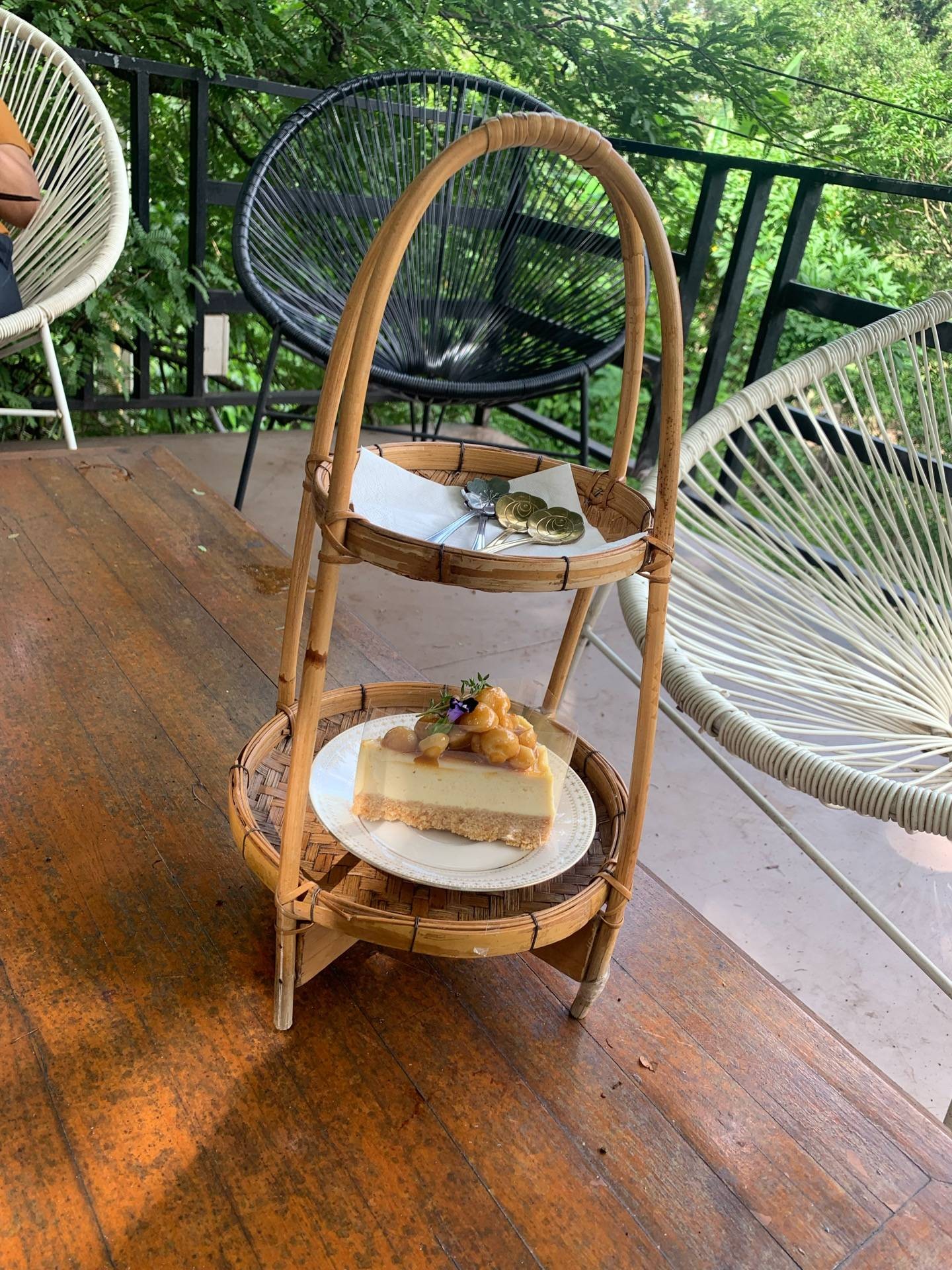 ชีสเค้กแมคคาเดเมีย ร้าน 2nd November Cafe & O'ganic Farm