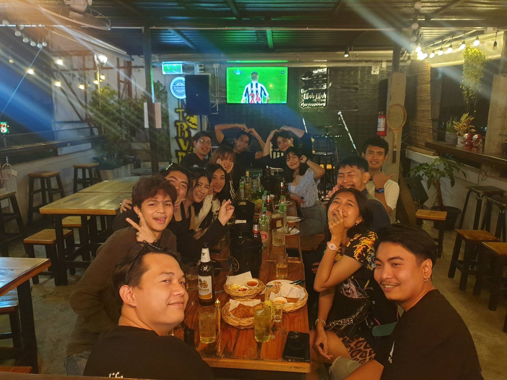 รีวิว บาร์ บรา บรา Bar Blah Blah บาร์ลับลาดกระบัง บาร์ดาดฟ้าลาดกระบัง