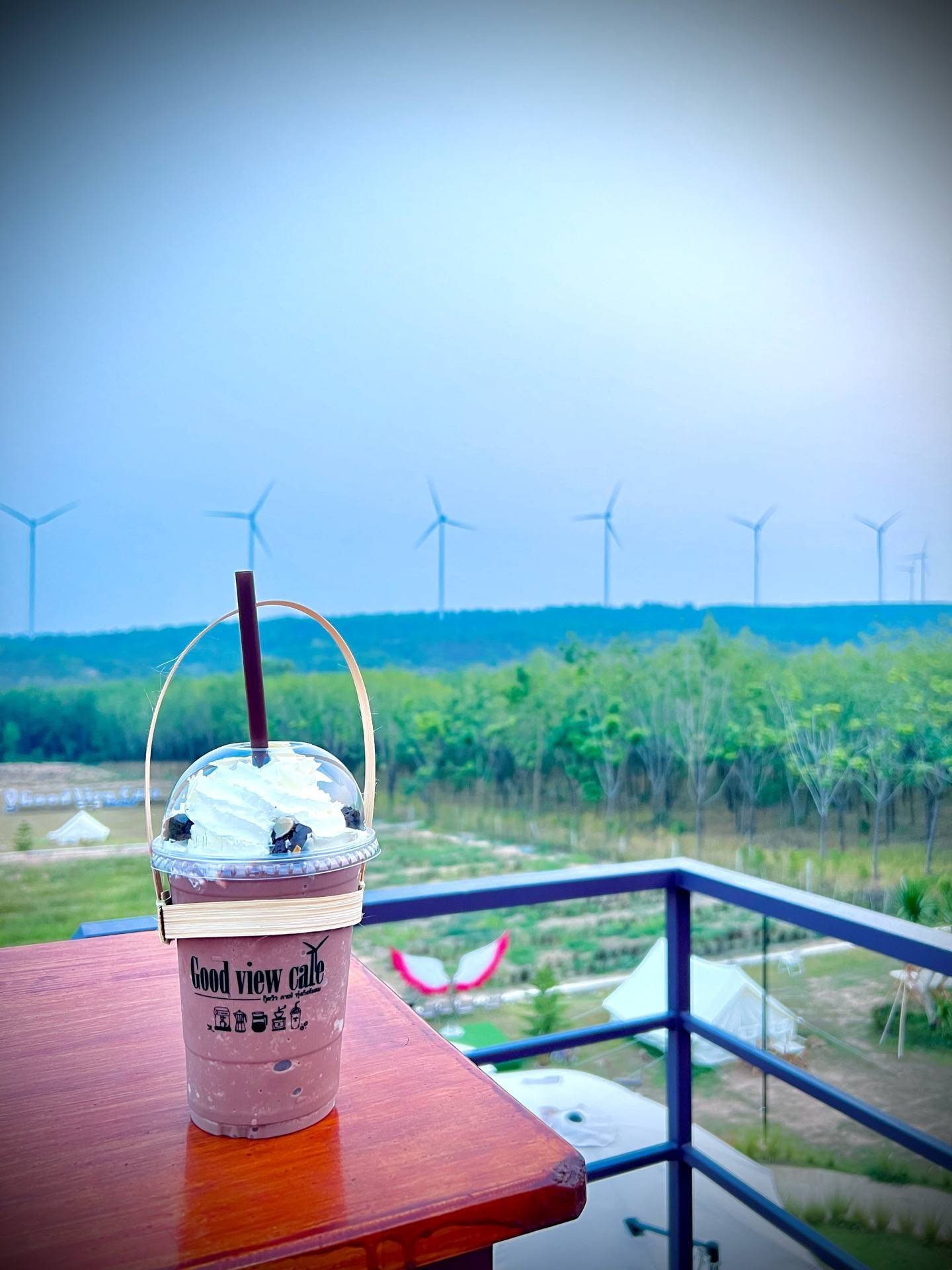 รูป good view cafe ทุ่งกังหันลมมุกดาหาร