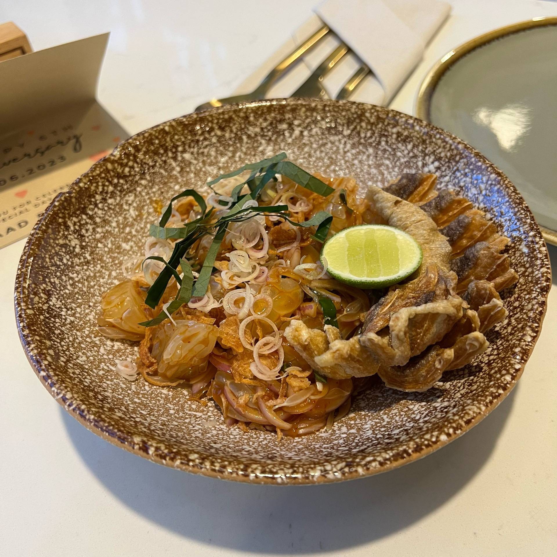 Pomelo Jungle Salad ร้าน Laad Phuket หลาด ภูเก็ต