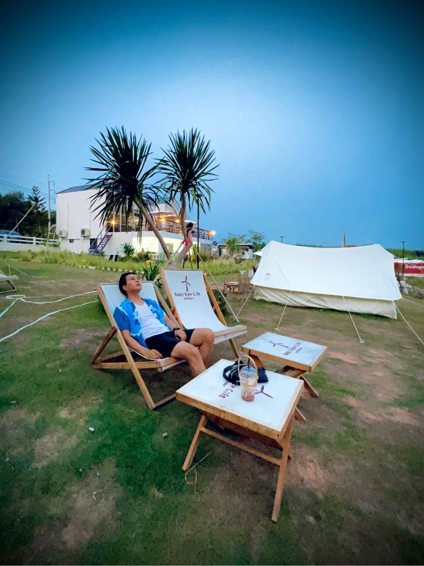 ร้าน good view cafe ทุ่งกังหันลมมุกดาหาร | รีวิวร้านอาหาร
