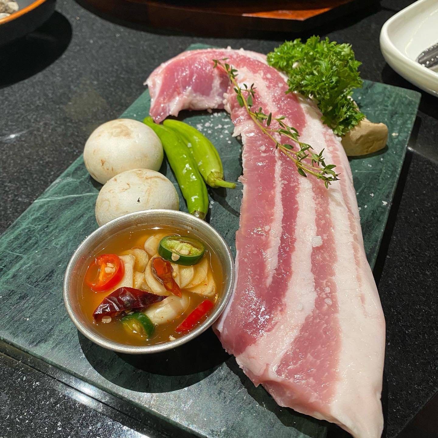 รีวิว Gamsa_aree - ร้าน KBBQ อันดับหนึ่งในใจในกรุงเทพ