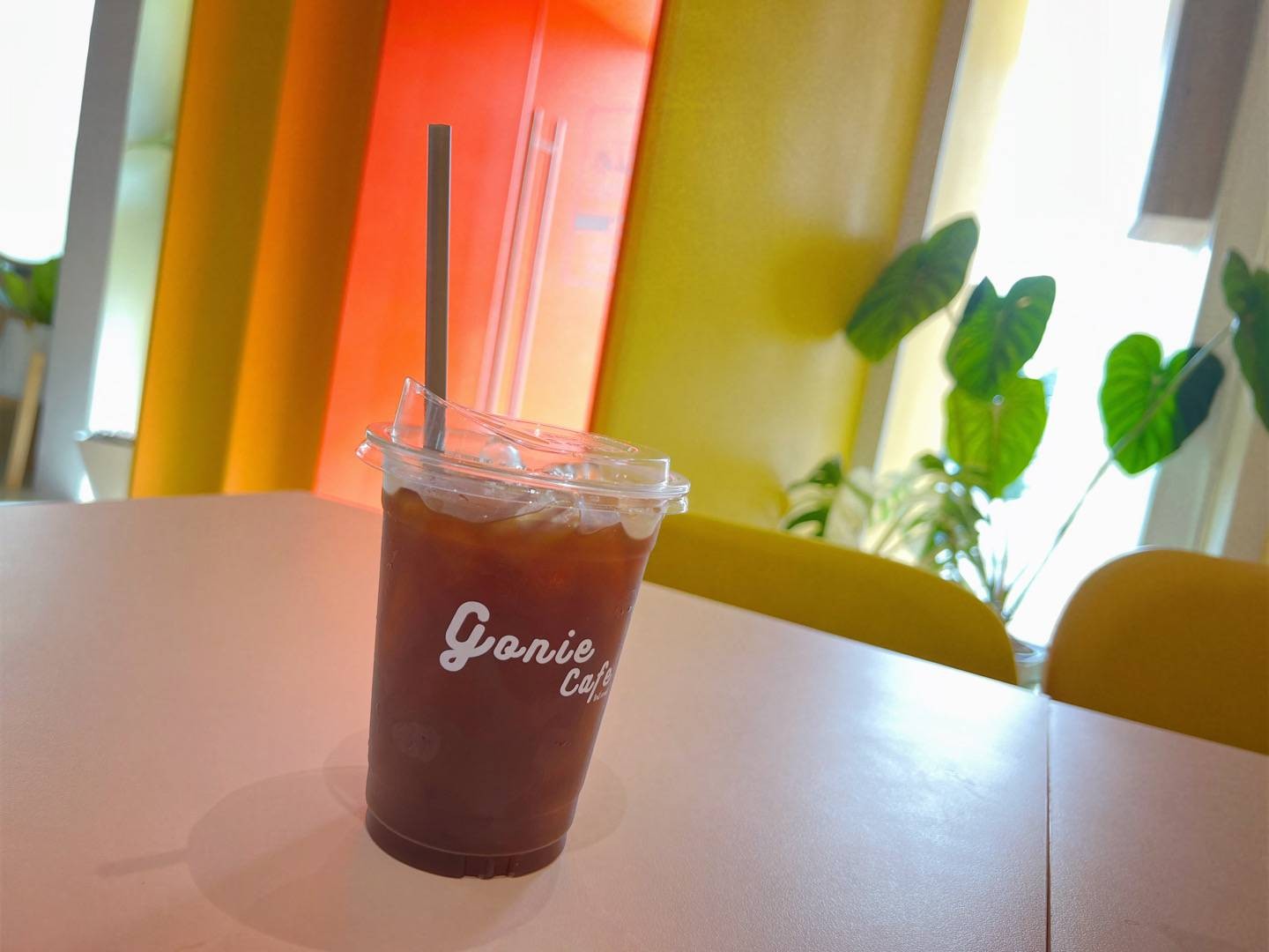 รีวิว โกนี่ คาเฟ่ (Gonie Cafe) - - คาเฟ่น่ารัก ใกล้ตลาดบ้านใหม่