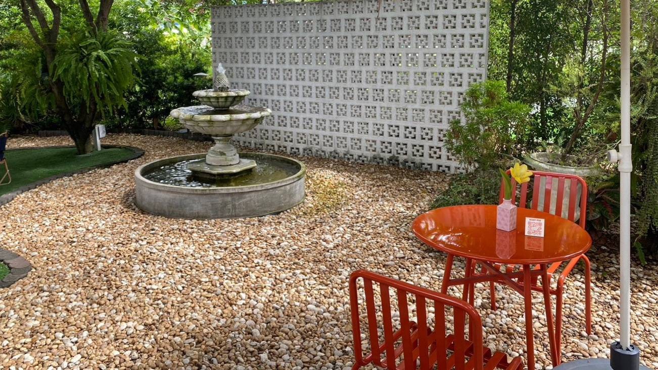 รูป Come Escape Cafe Come escape cafe