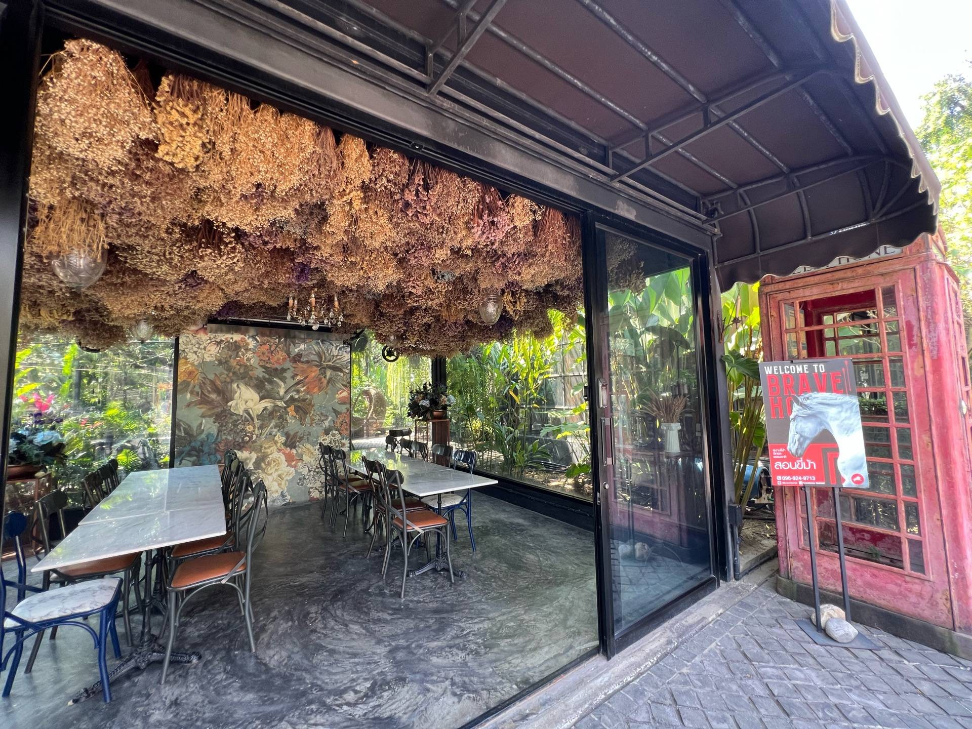 รูป วูดู คาเฟ่ แอนด์ เรสทัวรองท์ VOODOO CAFE & RESTAURANT