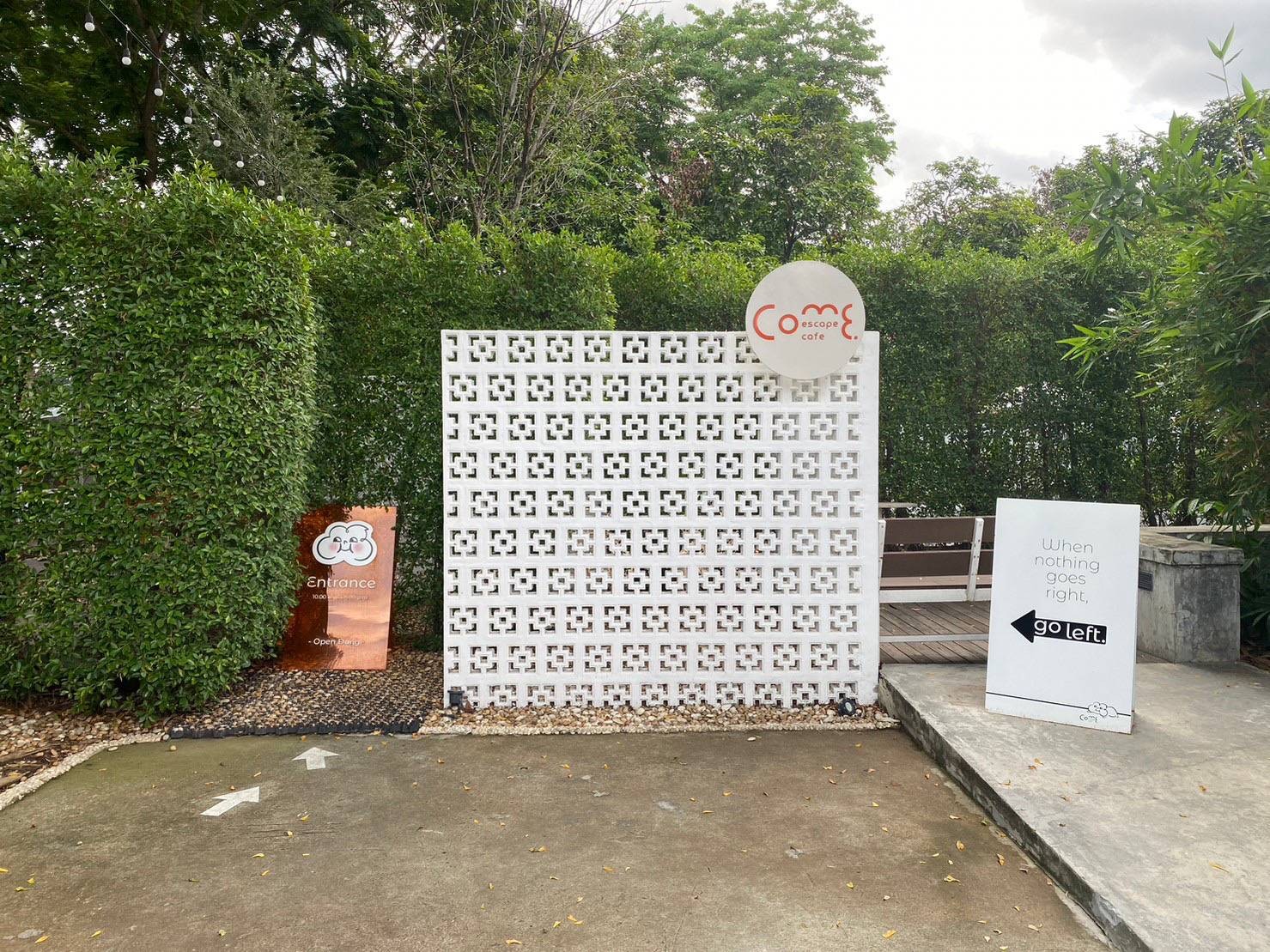 รูป Come Escape Cafe Come escape cafe