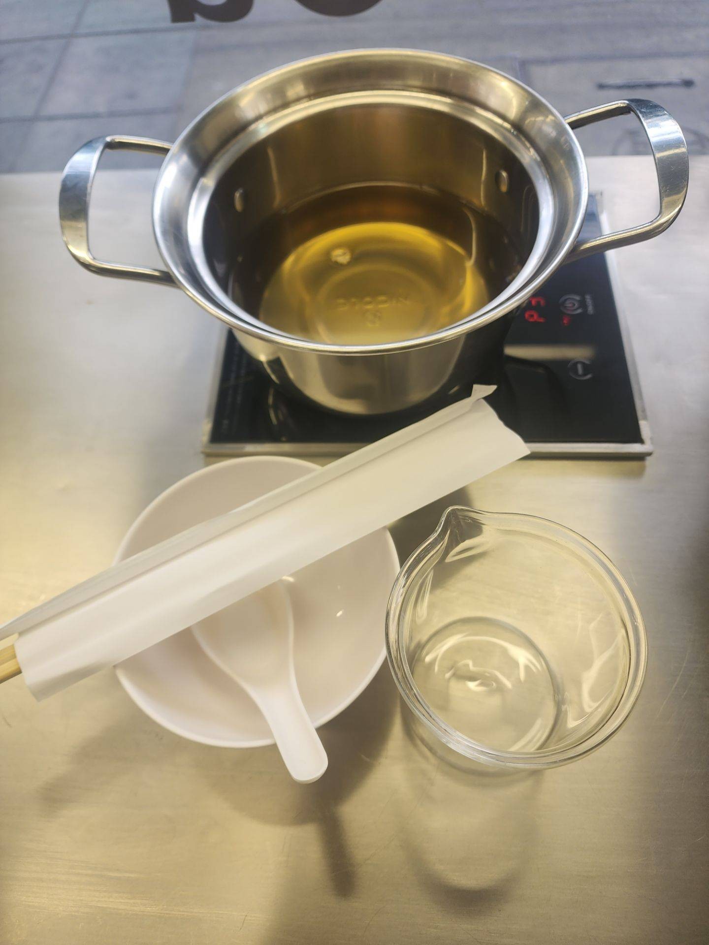 รีวิว SHABU LAB สามย่าน - ชาบูสไตล์ห้อง science lab