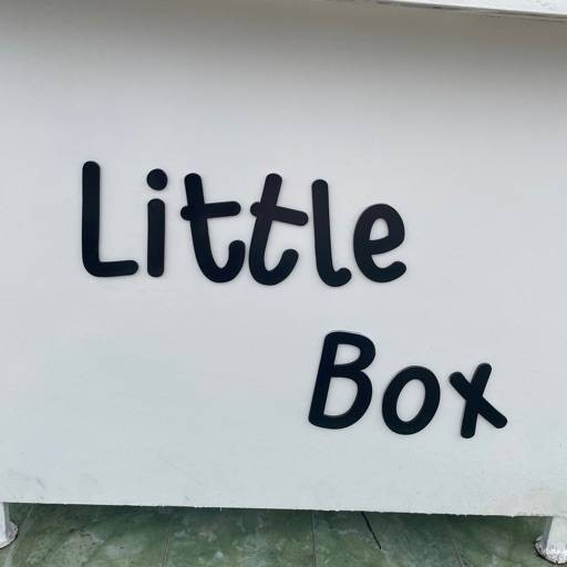 ร้าน Little Box - กาแฟสด ผลไม้ปั่น หน้าทางเข้าTheSalaya | รีวิวร้านอาหาร