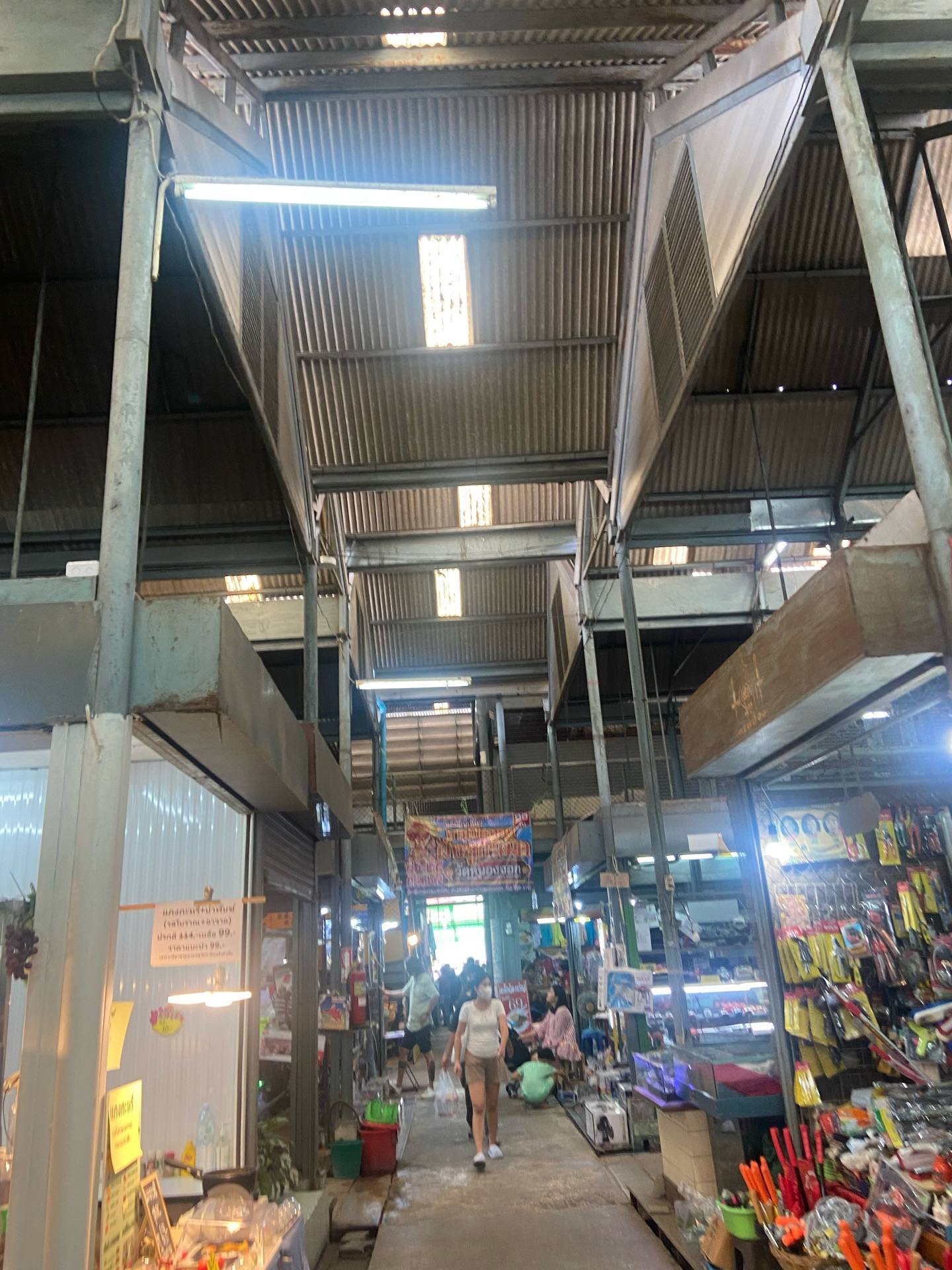 รูป ตลาดมีนบุรี