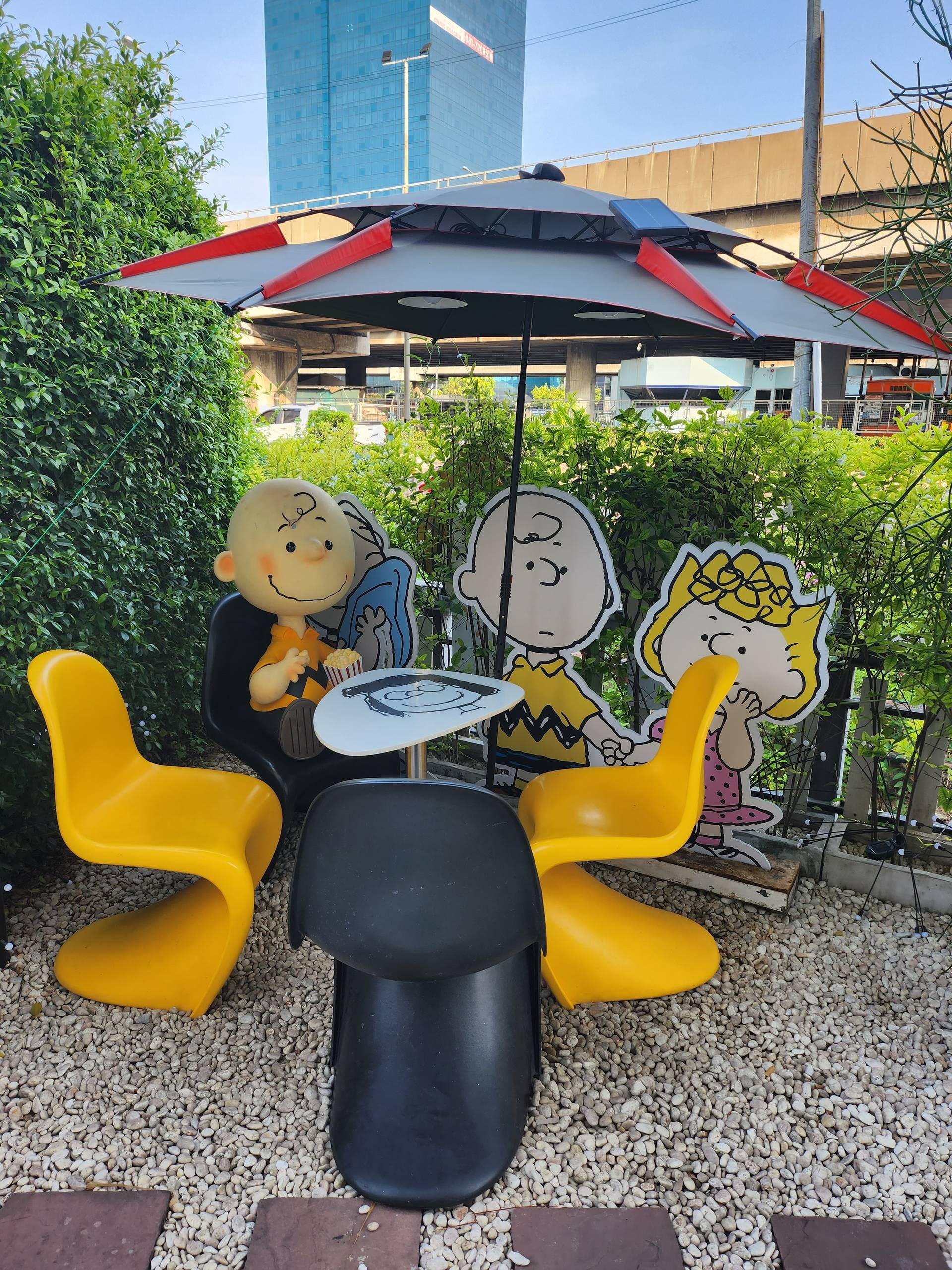 รูป Charlie Brown Café - Rama3 ชาร์ลี บราวน์ คาเฟ่ - พระราม3