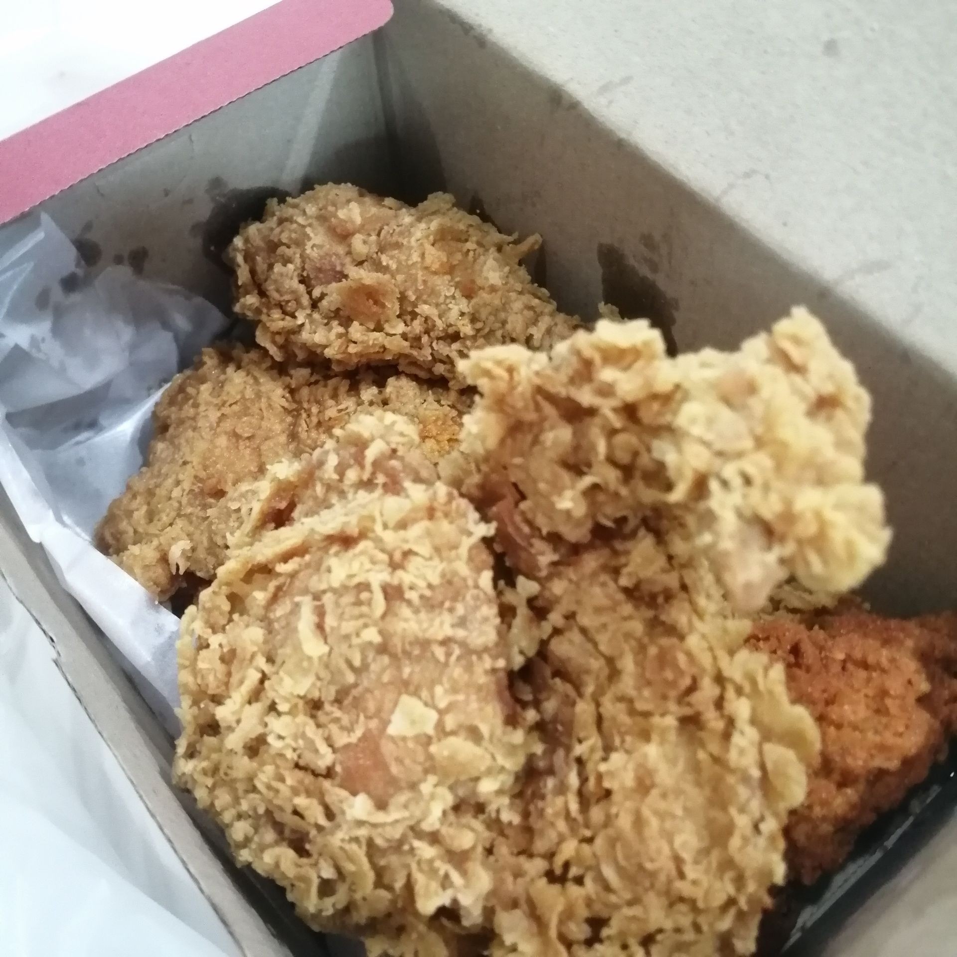 รีวิว KFC ปตท.หาดเสี้ยวศรีสัชนาลัย - KFC สาขาปั๊มน้ำมันปตท.หาดเสี้ยว อำเภอศรีสัชนาลัย สุโขทัย
