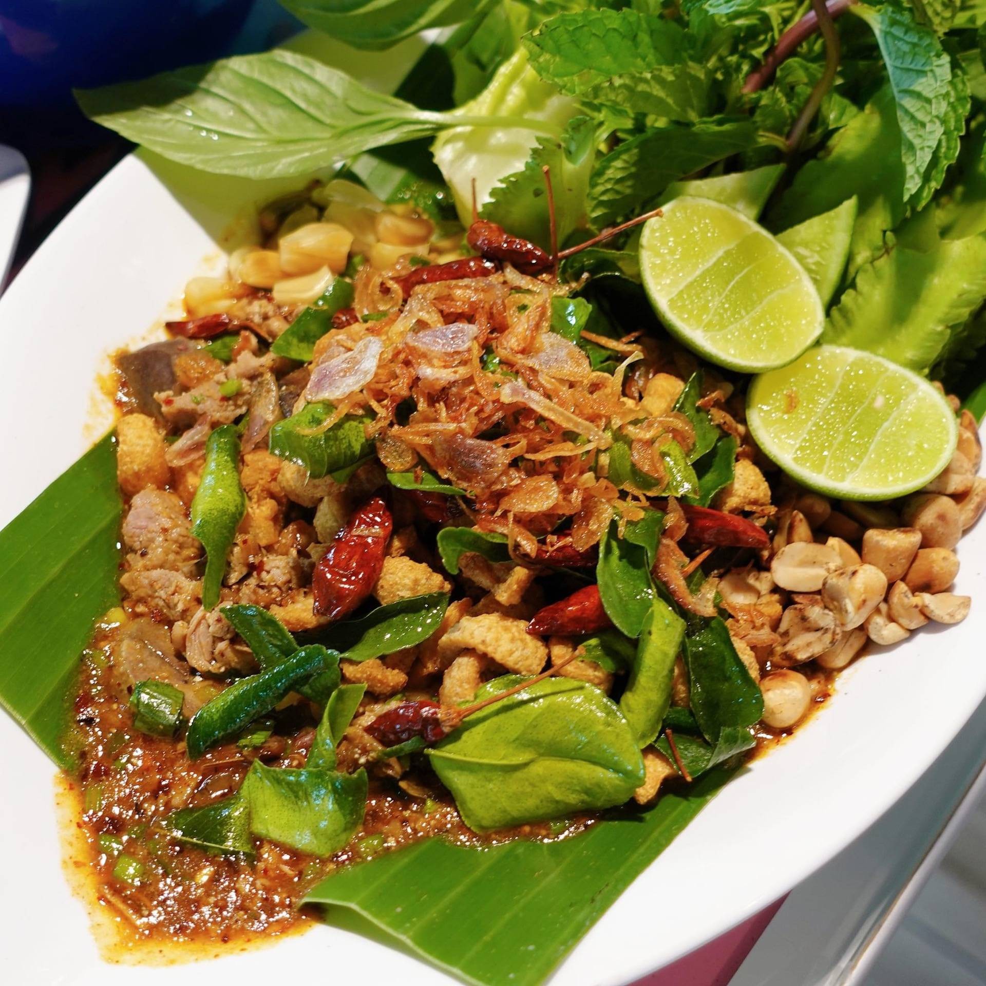 รูป Phed Phed Hey! (Thai taste Mahanakhon Cube) มหานคร คิวบ์