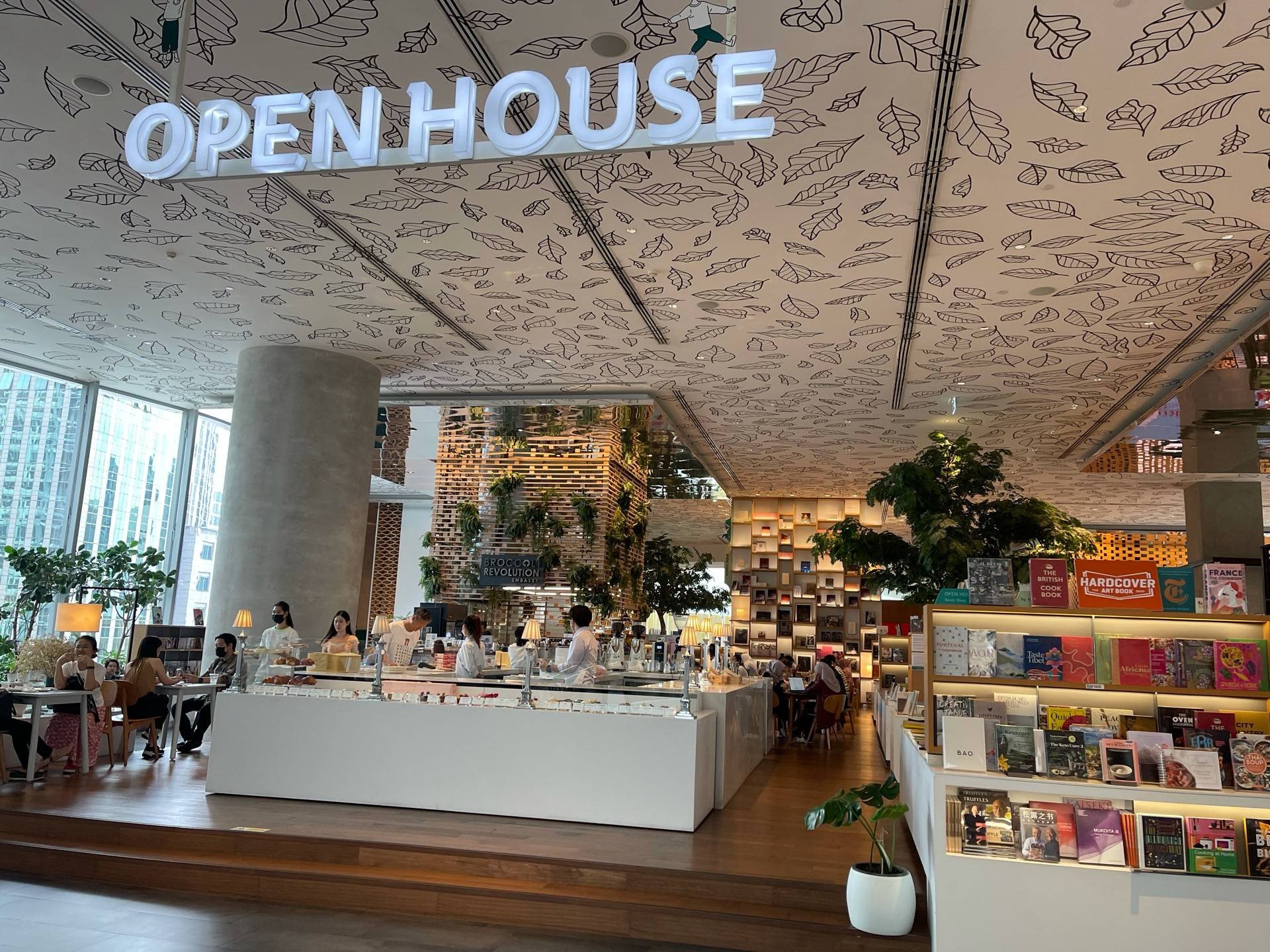 รีวิว Open House Central Embassy - ห้องสมุดแนวชิค ที่ Central Embassy โฉมใหม่ของห้องสมุดที่น่า ...