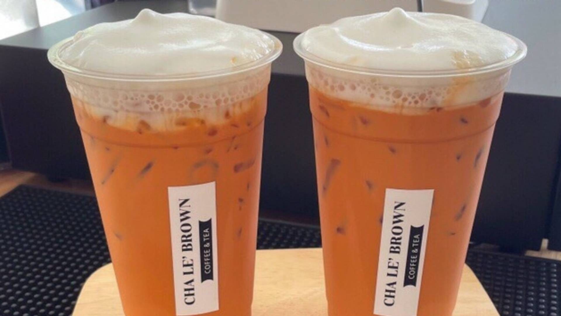 ร้าน CHA LE' BROWN Coffee and Tea - | รีวิวร้านอาหาร