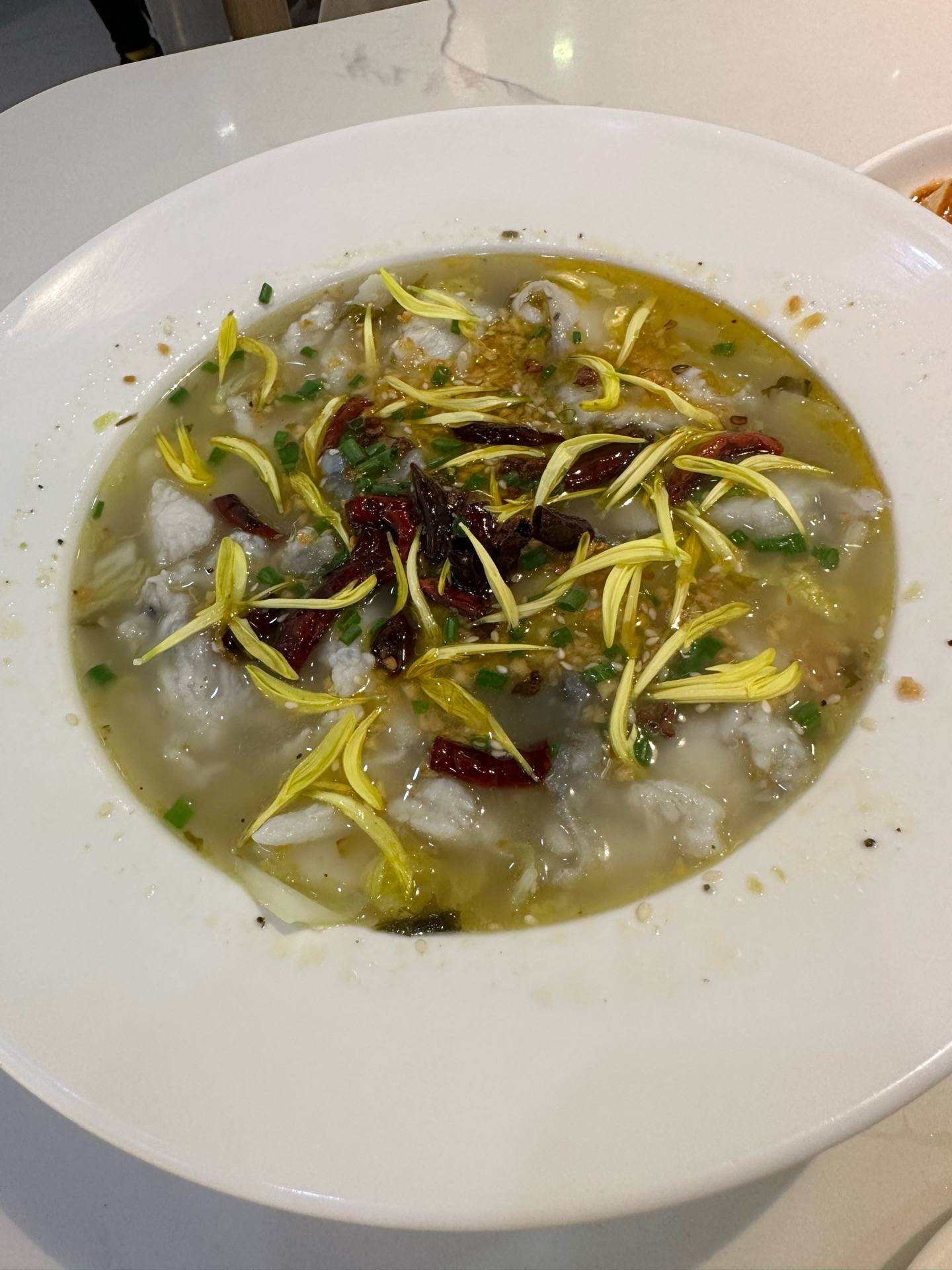 รีวิว LT Fish Restaurant True 101 - ร้านอาหารจีน LT Fish