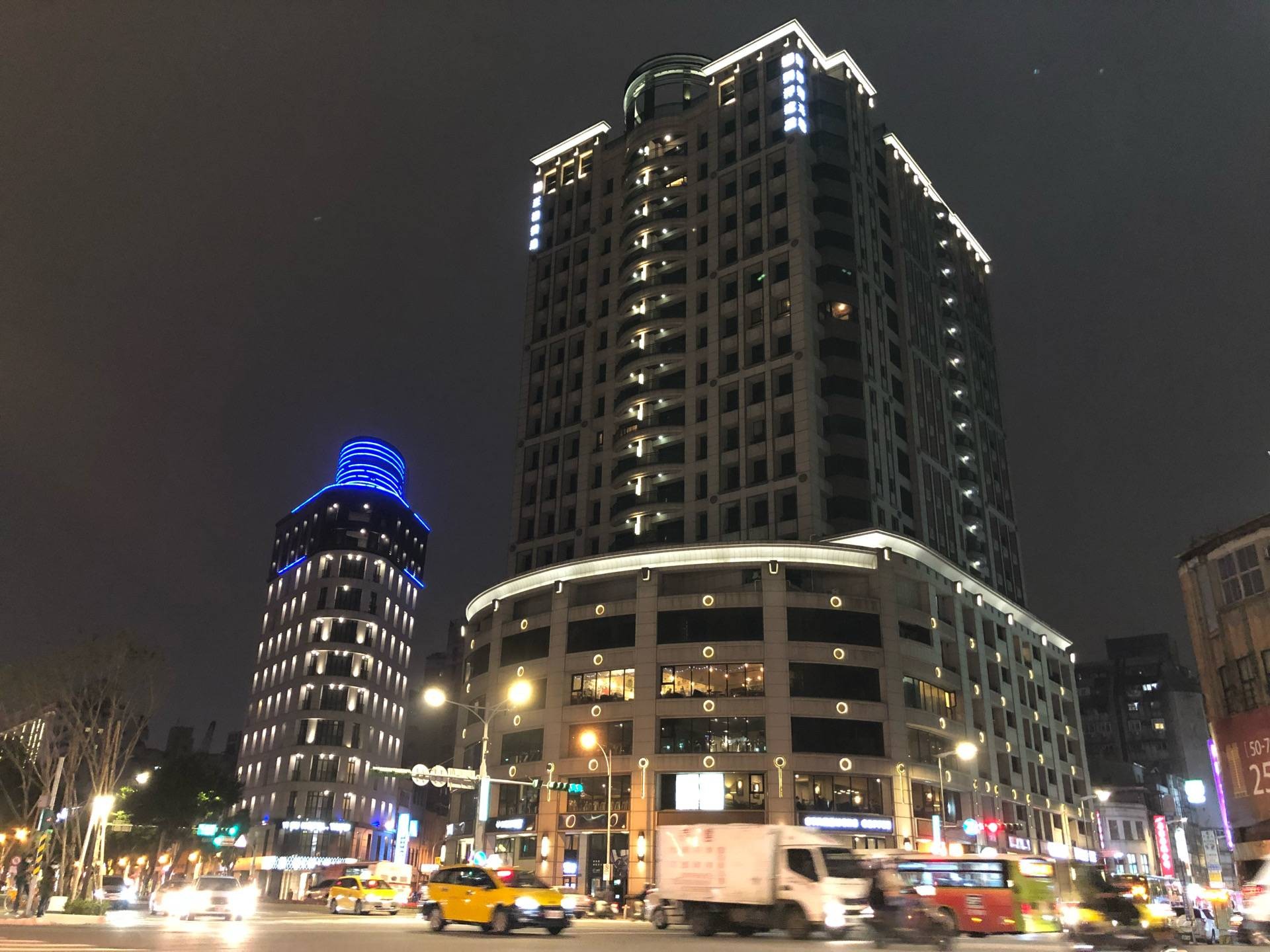 Jiancheng Circle - รีวิวสถานที่ท่องเที่ยว