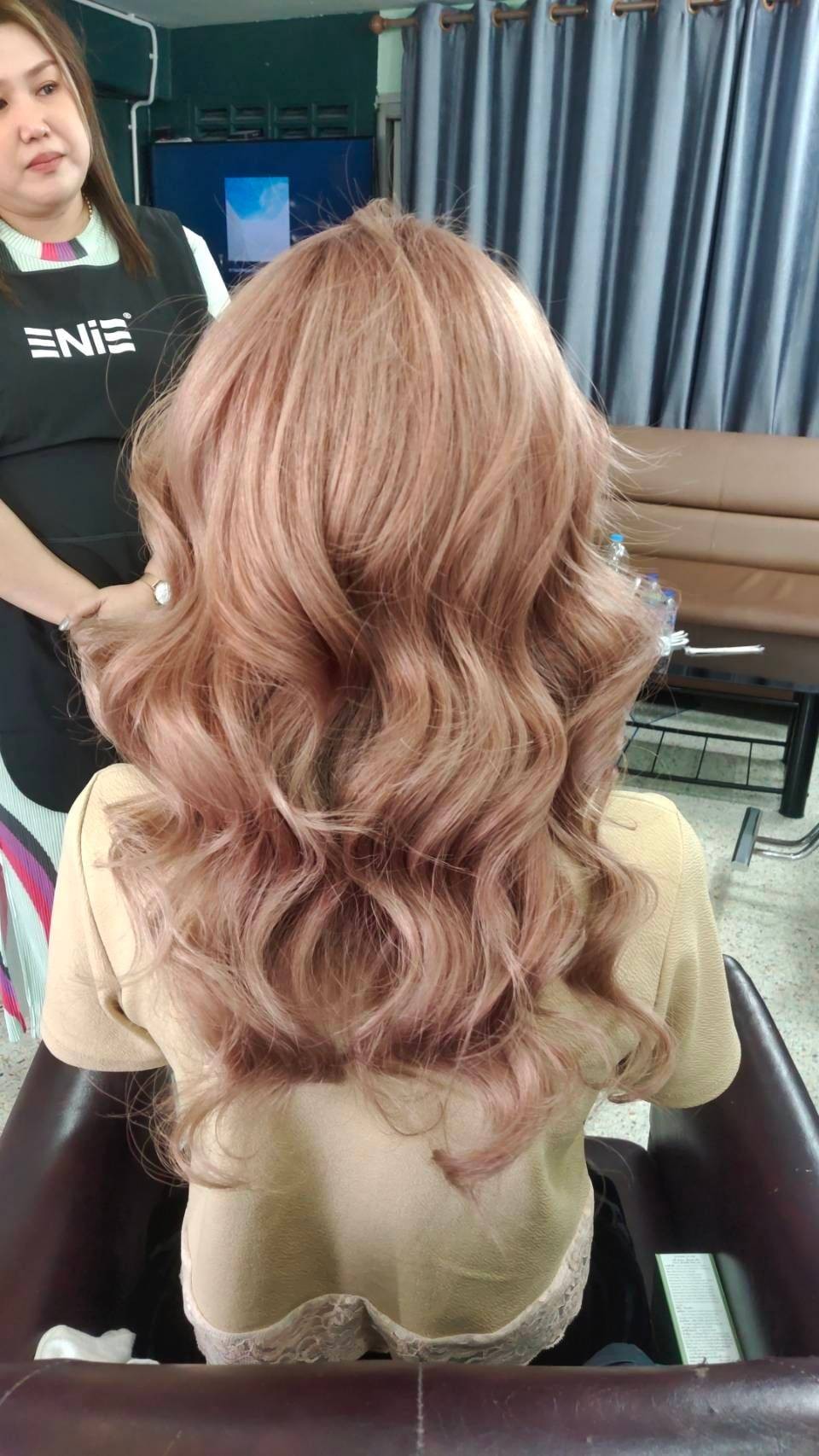 ร้าน Enie Smart Salon By Aekie (เอนี่สมาร์ทซาลอน บาย เอกกี) ราฏษร์พัฒนา