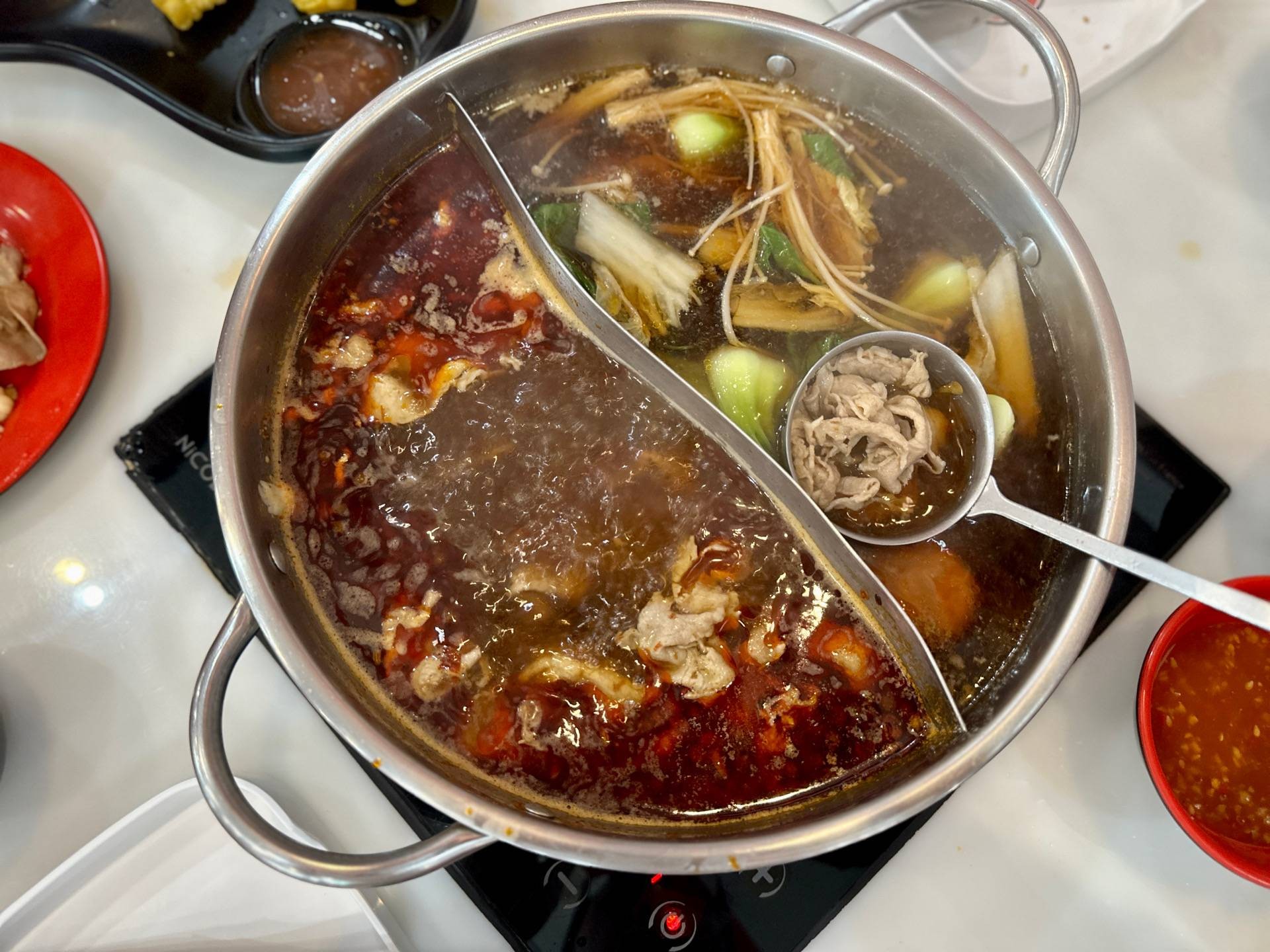 รูป สุกี้ตี๋น้อย TheFourth สาย 4