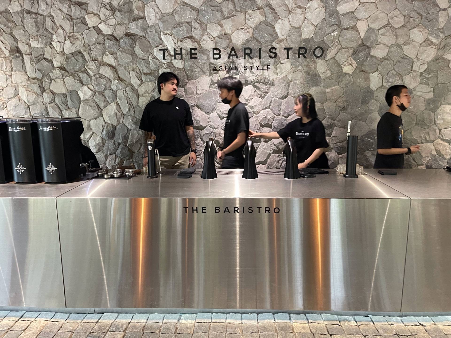 รีวิว The Baristro Asian Style สวนดอก-หลัง มช - Matcha งานดี คาเฟ่สวย