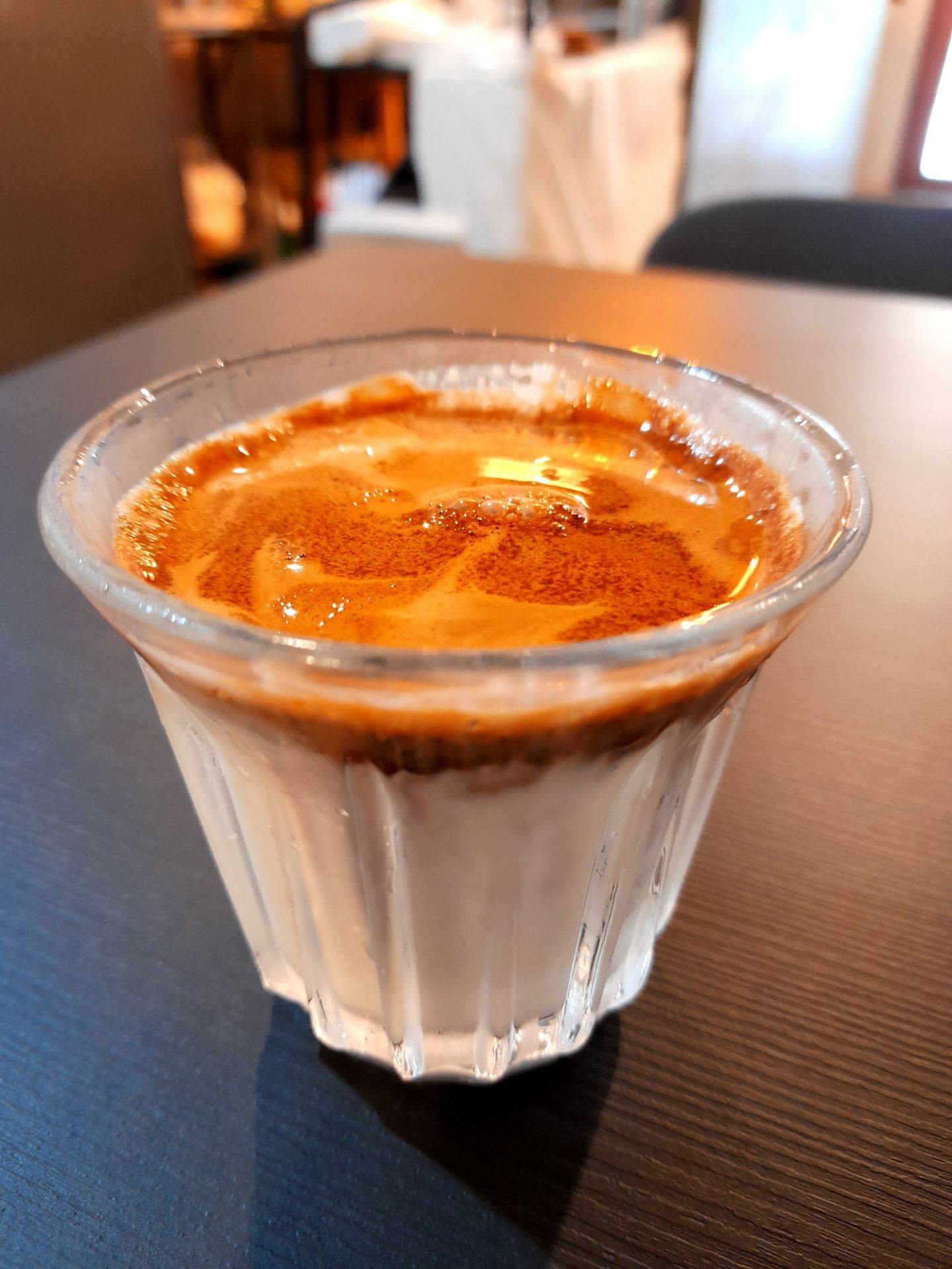 Sao Jhee Signature Dirty เดอร์ตี้ ร้าน กาแฟสาวจี๋ Sao Jhee Slowbar & Espresso จรัญฯ 44