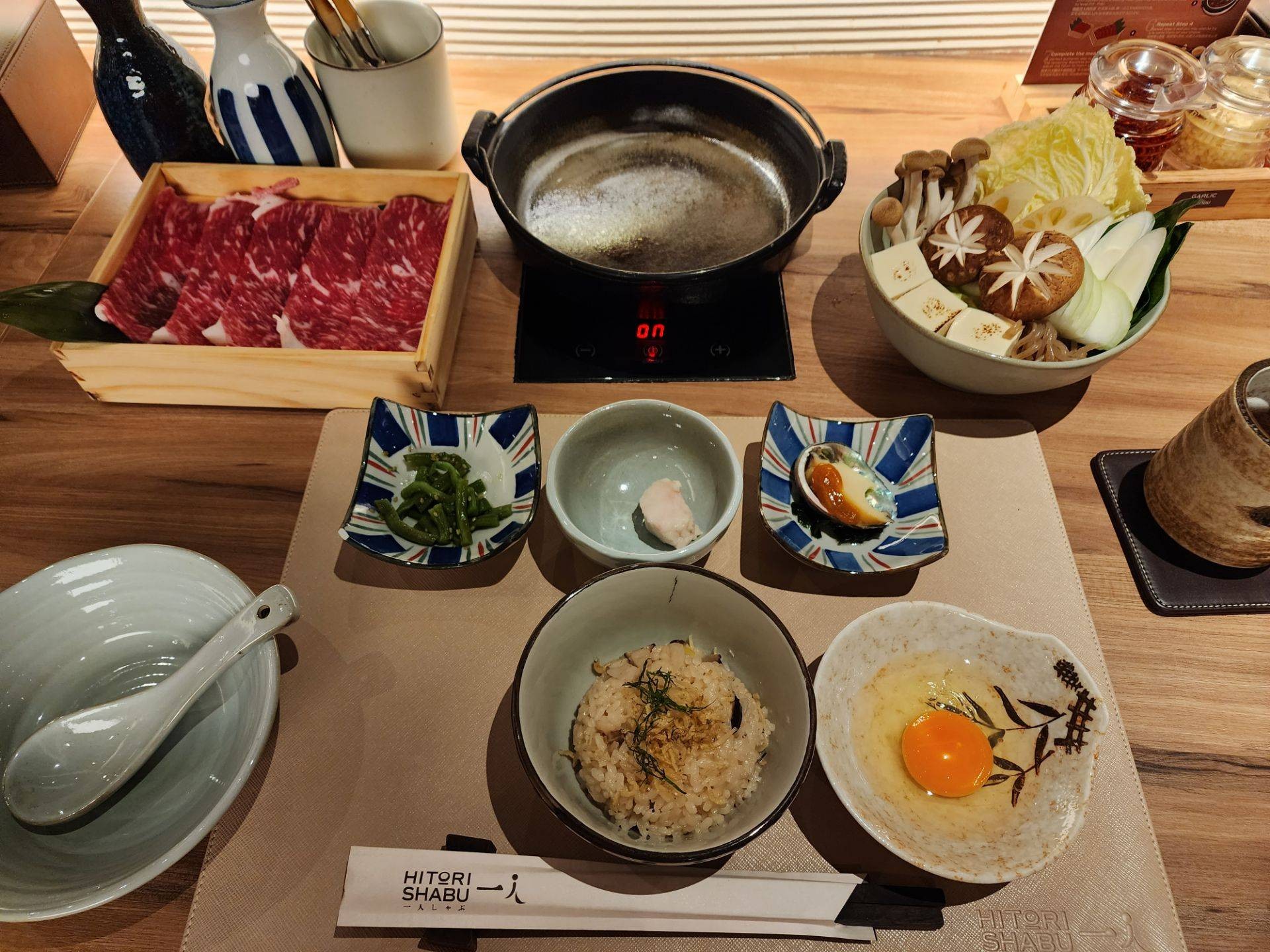 รีวิว HITORI SHABU Marche’ Thonglor - ชาบูที่นั่งทานคนเดียวแบบไม่มีเขิล 🥘🥢