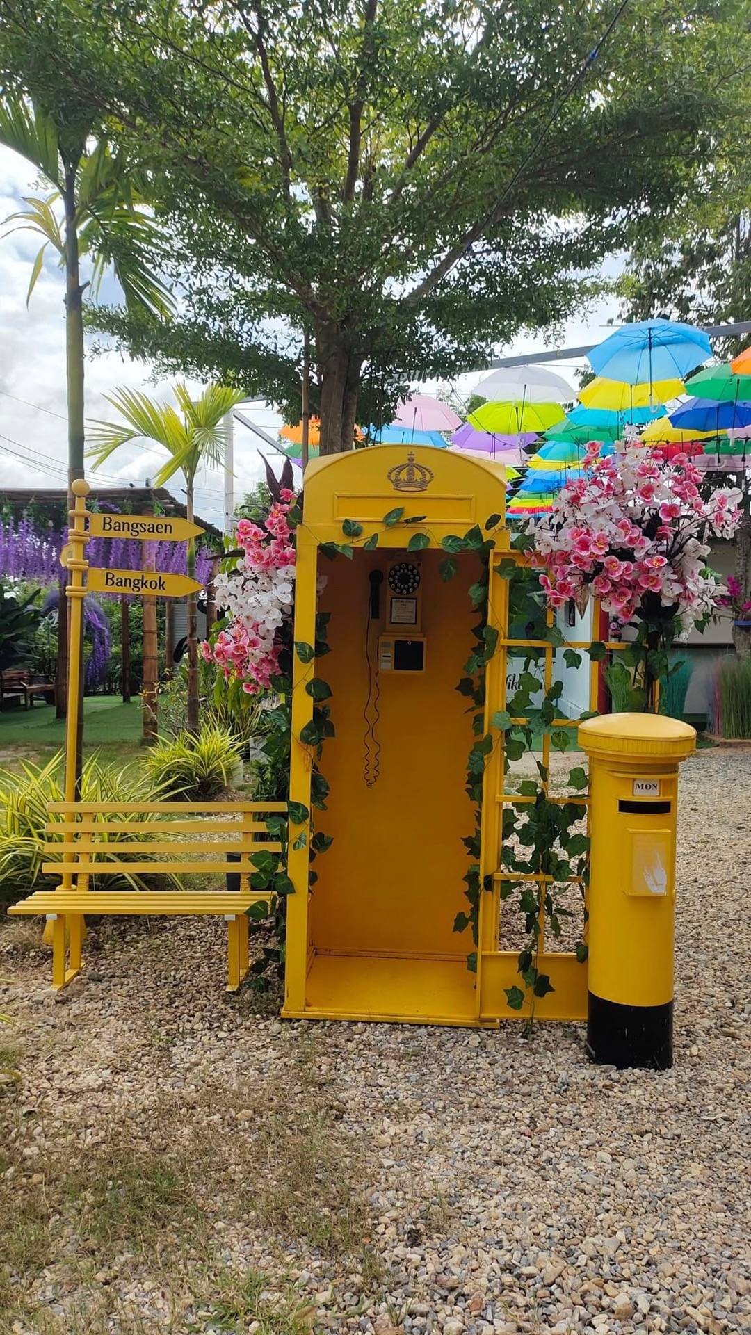 รูป มาดูนา คาเฟ่ (Ma'Dona cafe') พนัสนิคม