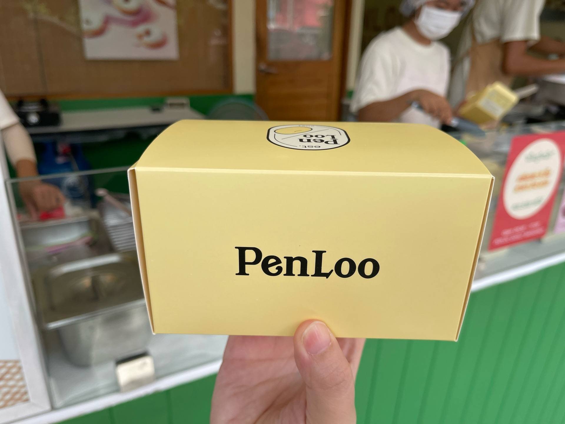 รูป ร้านเป็นรูโดนัท บางเเสน บางเเสน